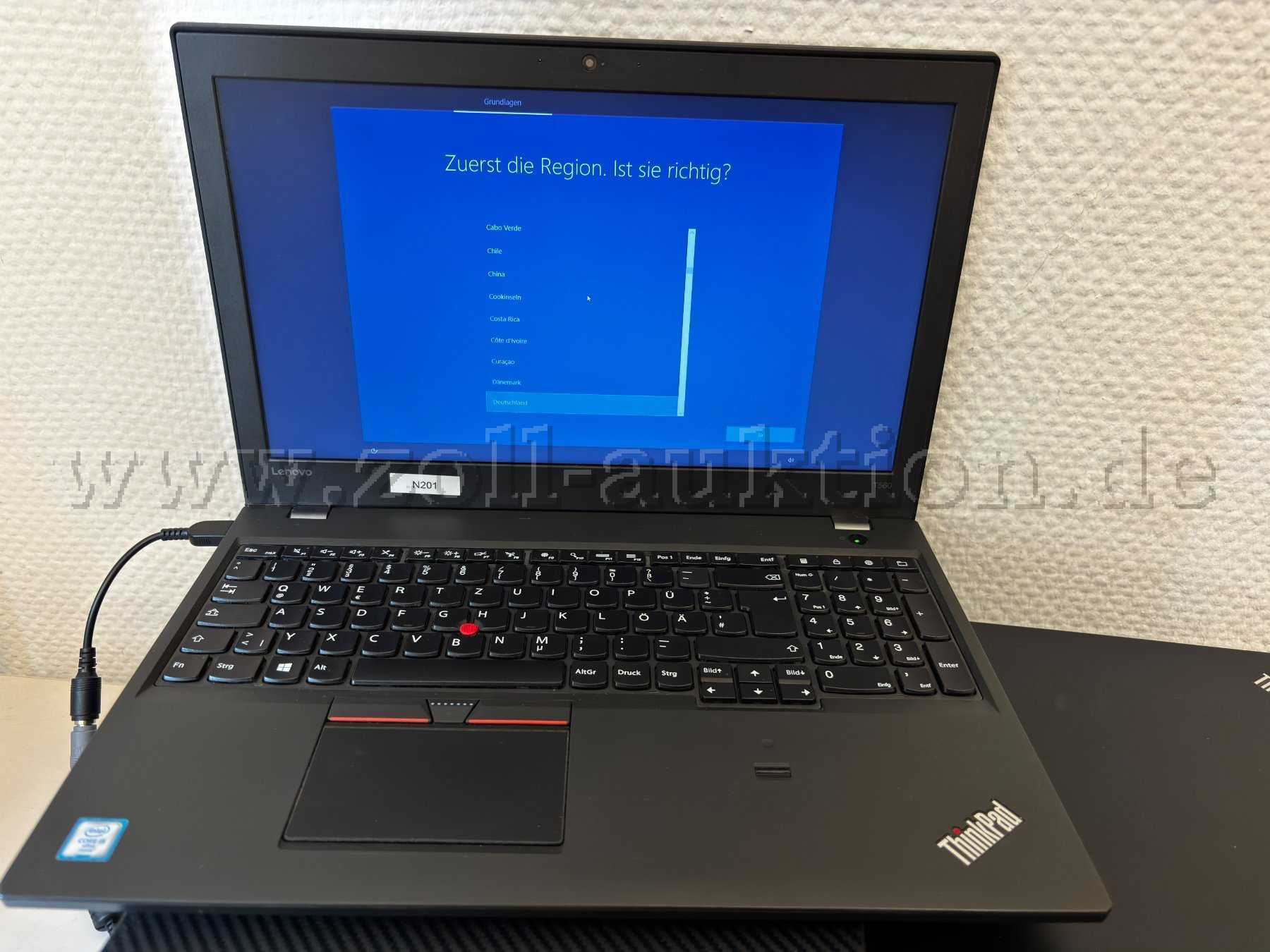 Zoll-Auktion - 10 Lenovo Thinkpad T560 15" inkl. ThinkPad Ultra Dock ...