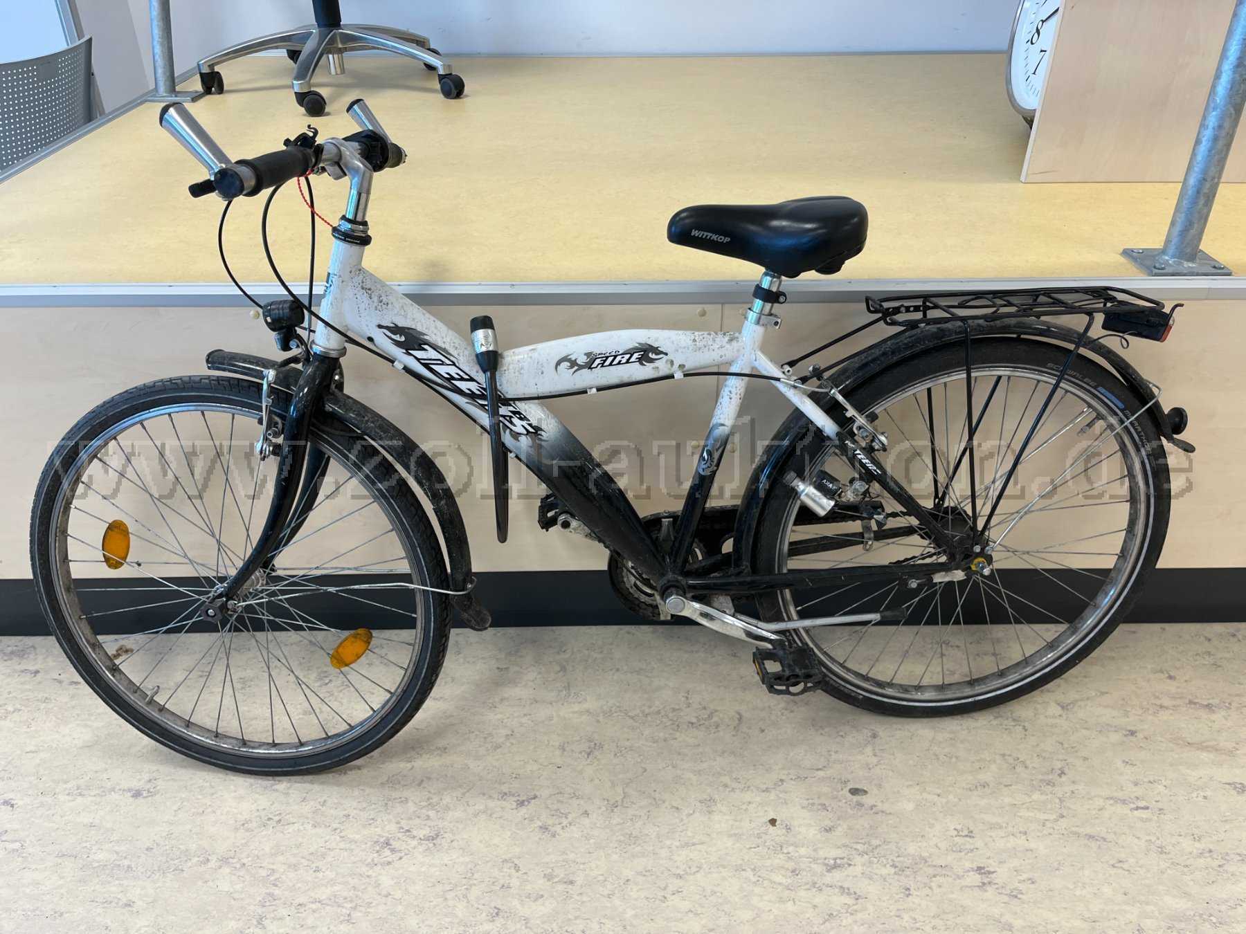 Zoll-Auktion - 10 defekte Bastler-Räder und Ersatzteile-Spender (ID 963700)