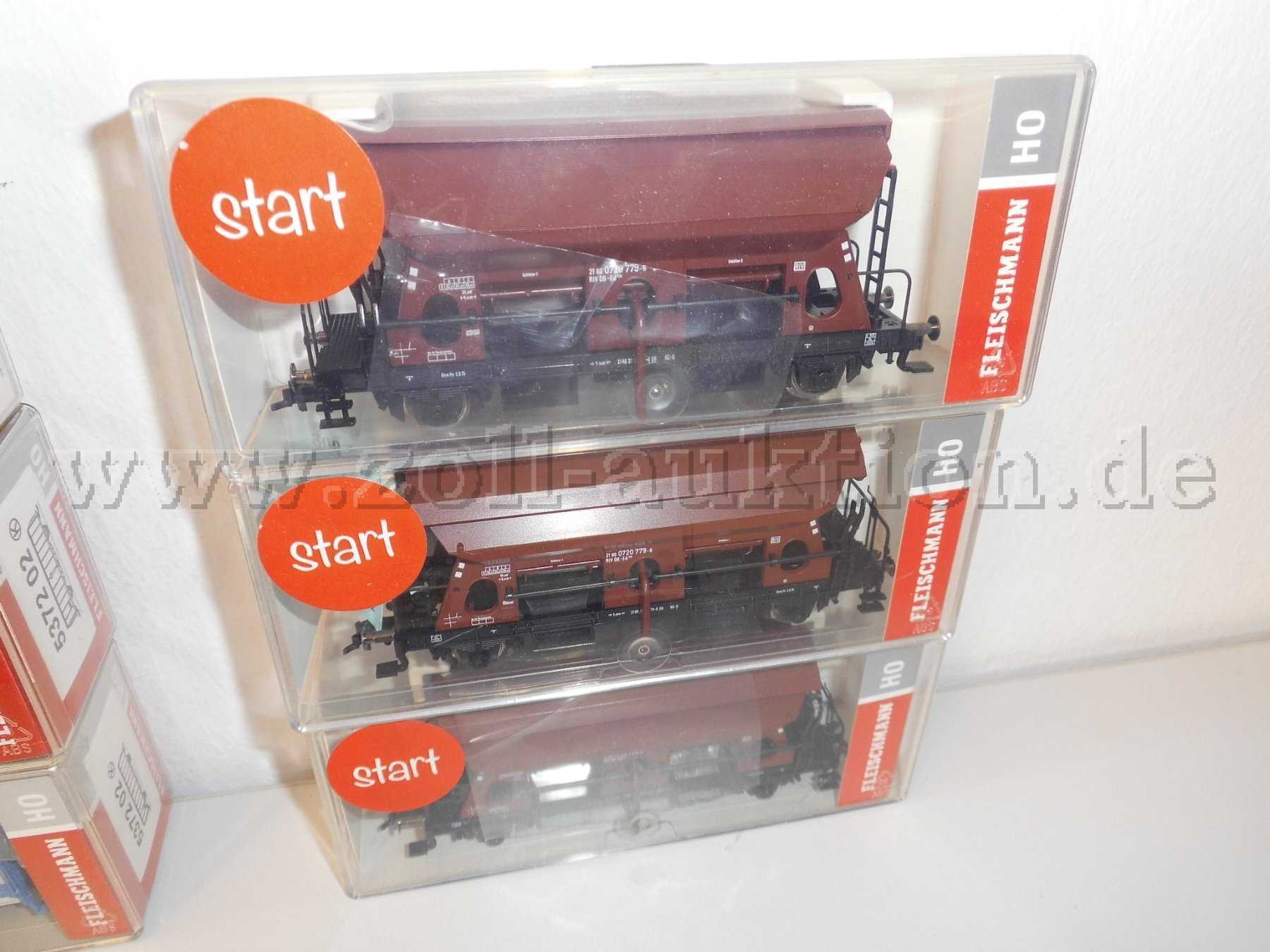 Zoll-Auktion - 11 Modeleisenbahn Güterwagons der Marke Fleischmann Spur H0 (ID 920116)