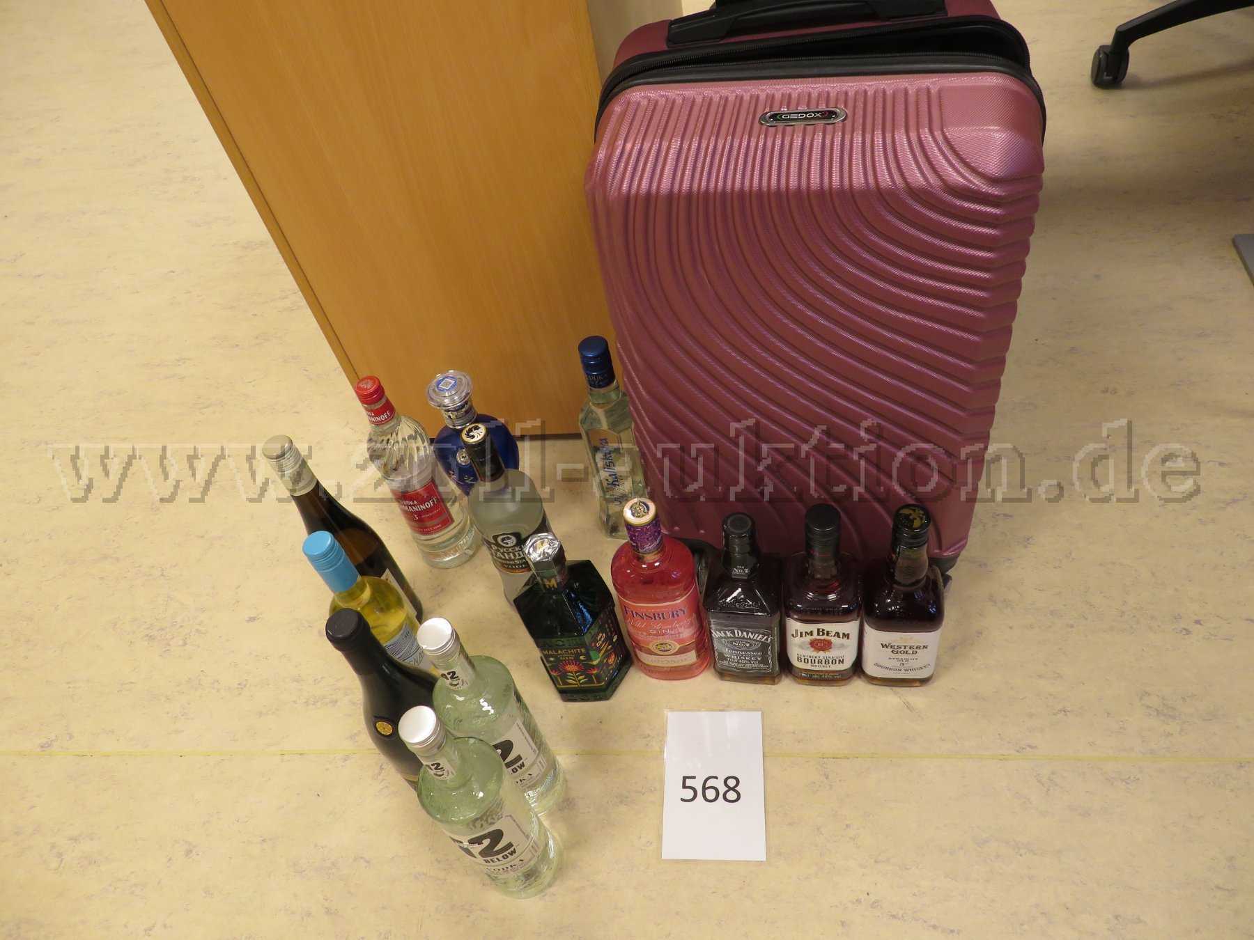 Zoll-Auktion - 15 teilig, Alkohol, u.a. Whiskey, Wodka, Sekt, verschiedene Hersteller, Koffer ...