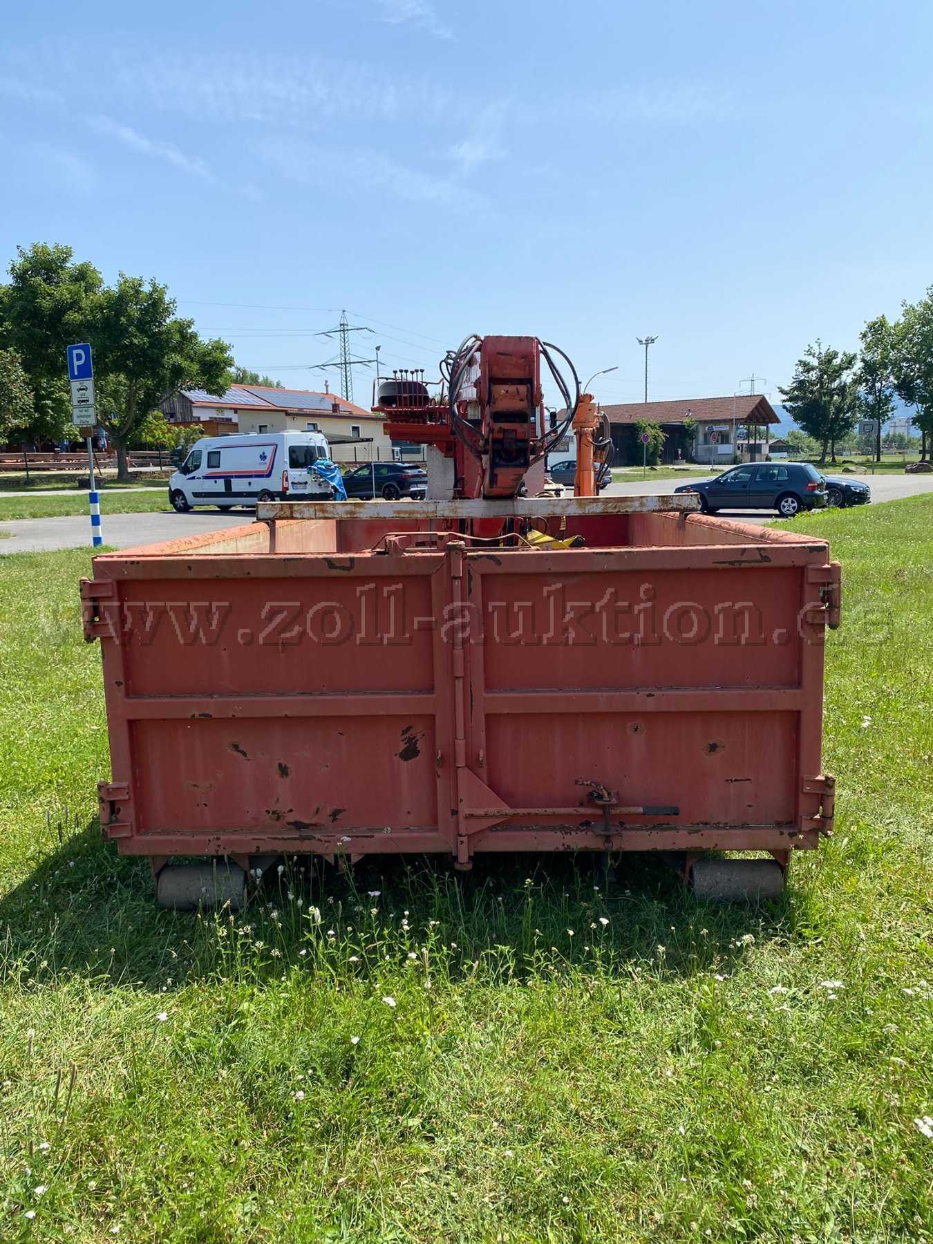 Zoll-Auktion - 1 Abrollbehälter Mulde-Ladekran Atlas (CBB Container ...