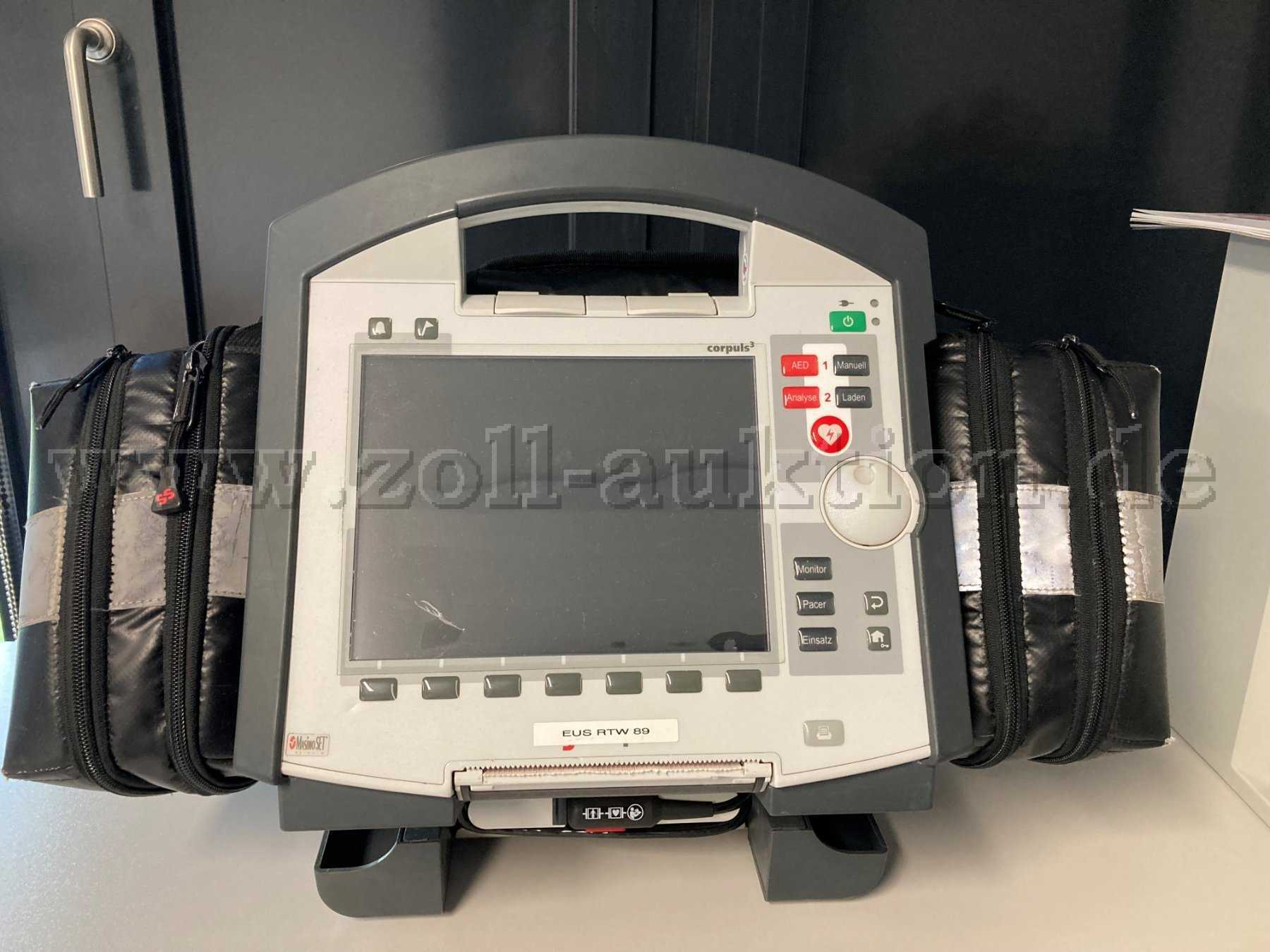 Zoll-Auktion - 1 Corpuls C3 Multiparameter System ohne Paddel /mit ...