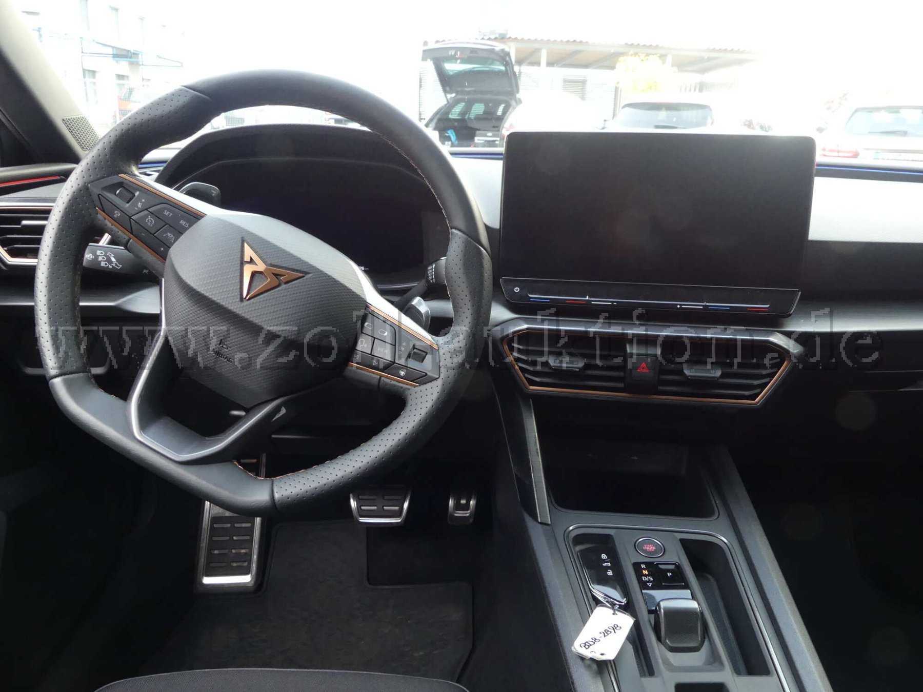 Zoll-Auktion - 1 Cupra Leon Sportstourer 1.4 e-HYBRID OPF - BD8-2898E ...