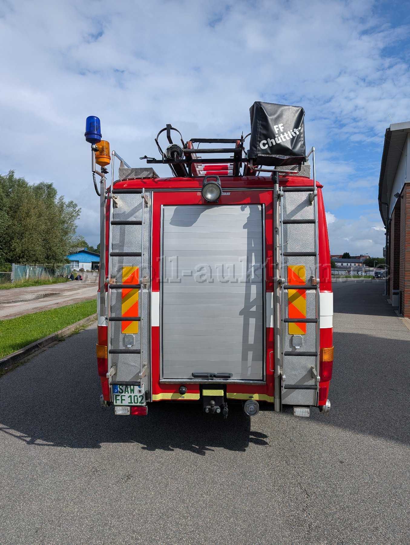 Zoll-Auktion - 1 Daimler Benz / Löschfahrzeug LF 8 (ID 916580)