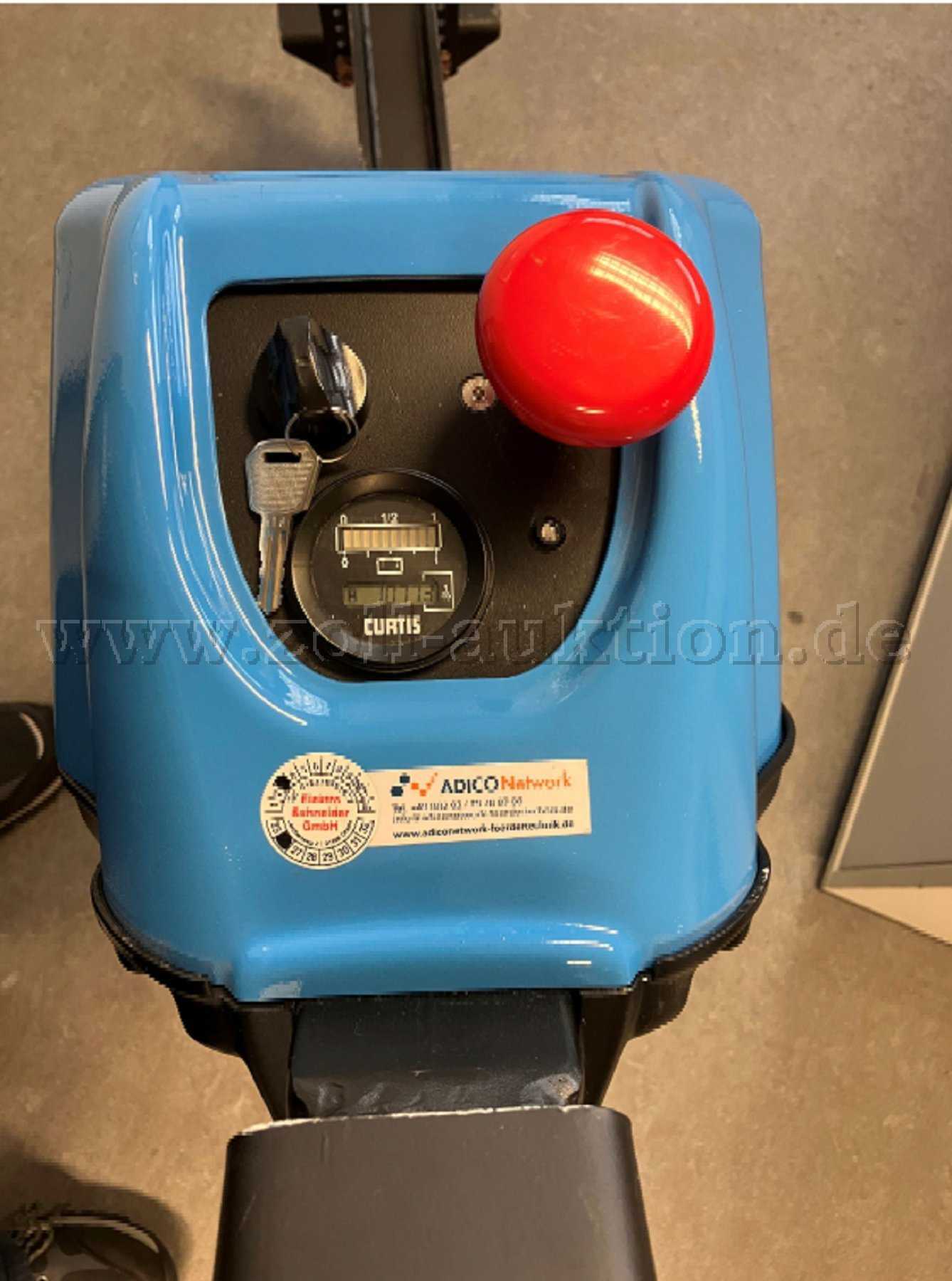Zoll-Auktion - 1 Elektrische Ziehhilfe der Fa. Hanse Lifter HL-QDD10-06 ...