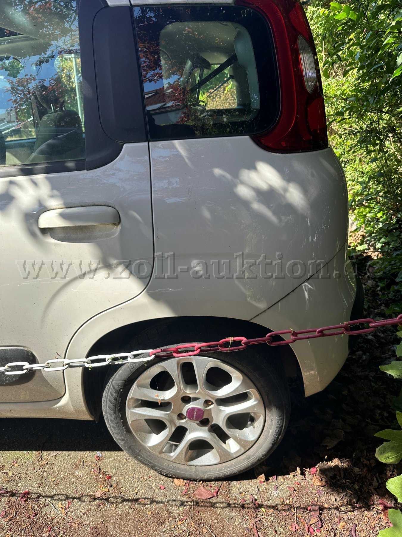 Zoll-Auktion - 1 Fiat Panda 1.2 Easy, EZ 2013 (ID 964160)