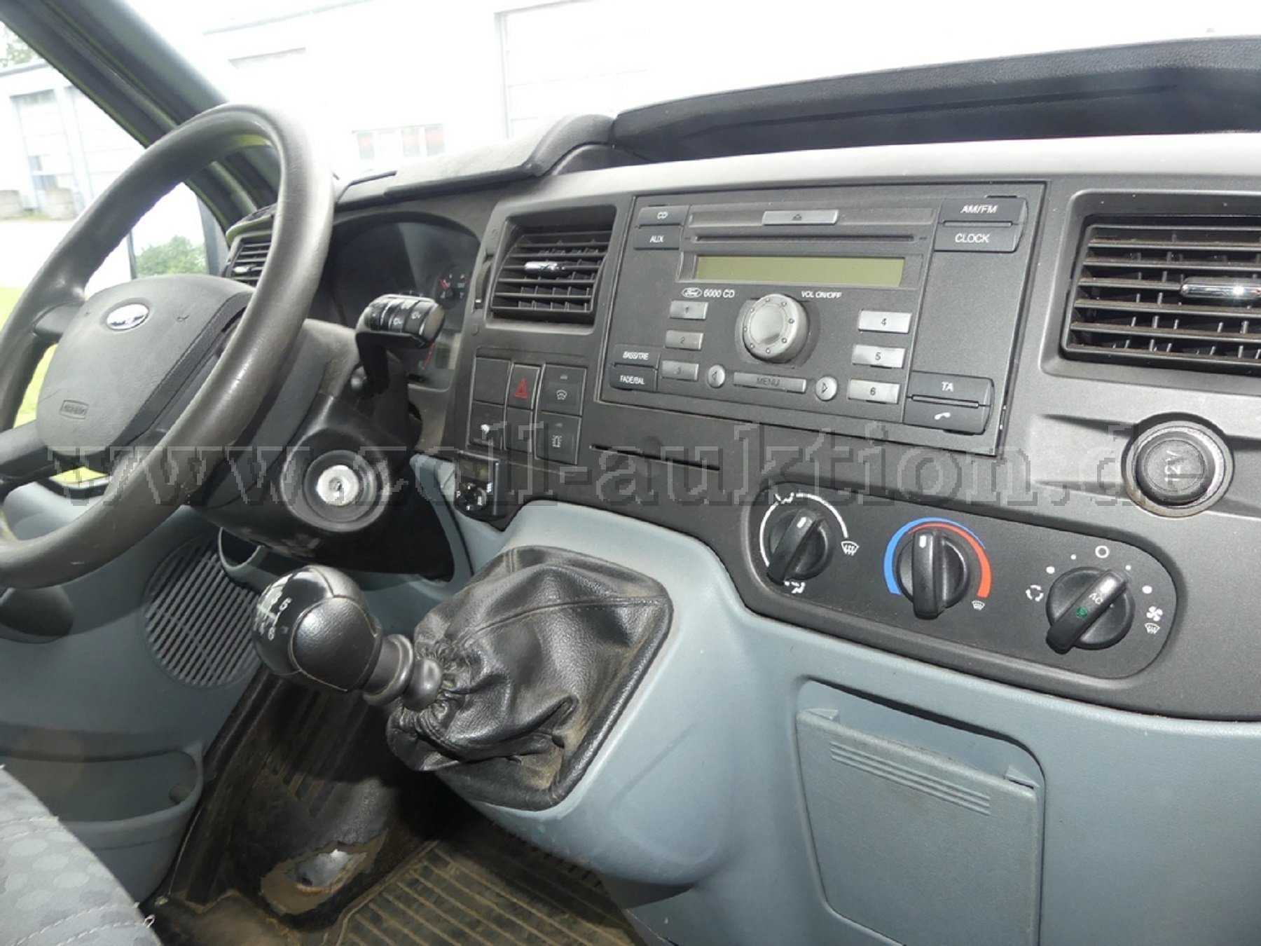 Zoll-Auktion - 1 Ford Transit FT 350 (ID 929145)