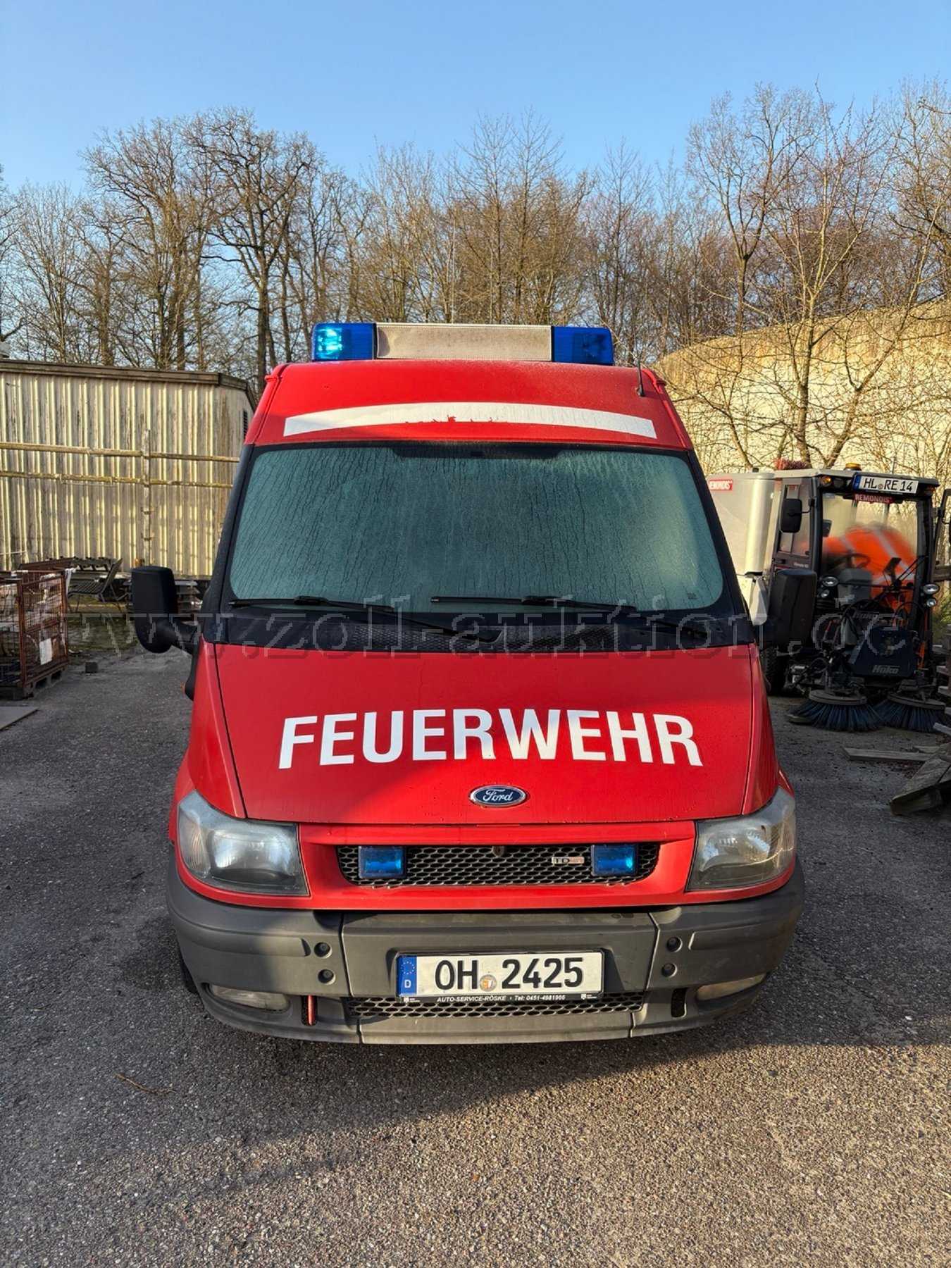 Zoll-Auktion - 1 Ford Transit Mannschaftstransportwagen 2.0 TD - 125 ...