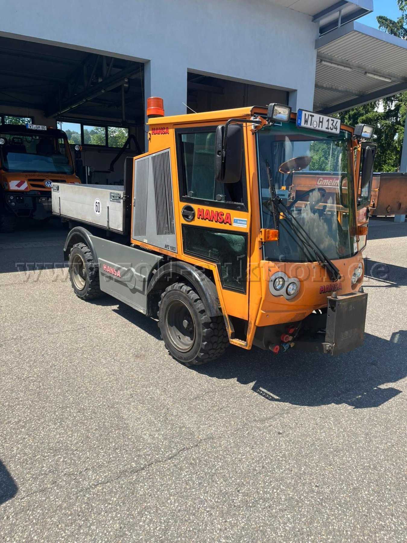Zoll-Auktion - 1 HANSA Mehrzwecktransporter APZ 1003 H, Allrad mit 2 ...