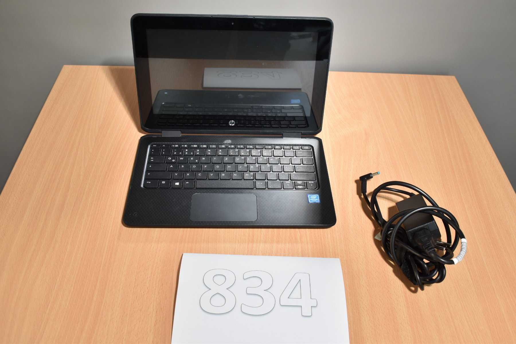 Zoll-Auktion - 1 HP ProBook x360 11 G1 EE 29.5 cm ( 11.6" ) Touch (ID ...