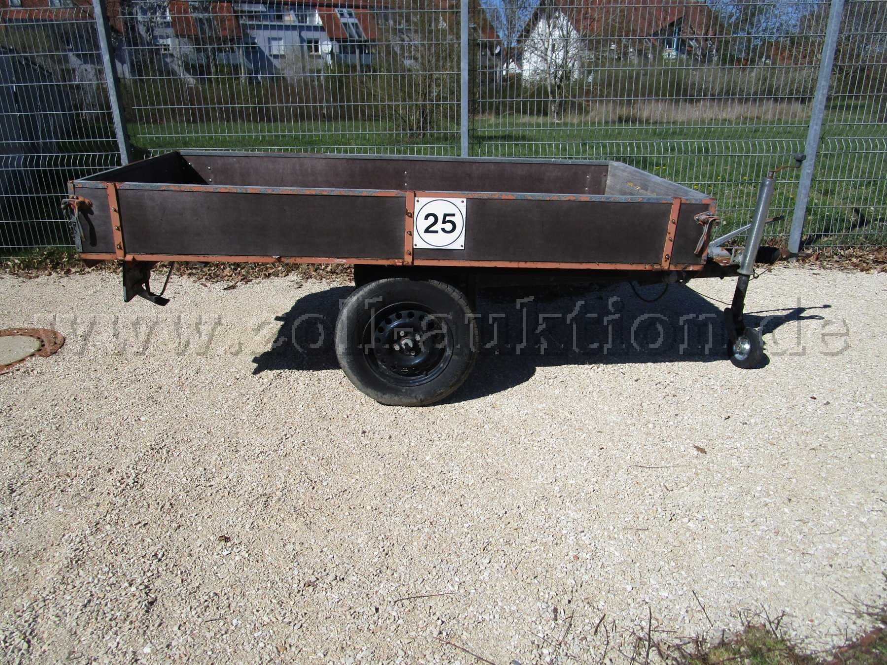 Anhanger Mit Zugmaul