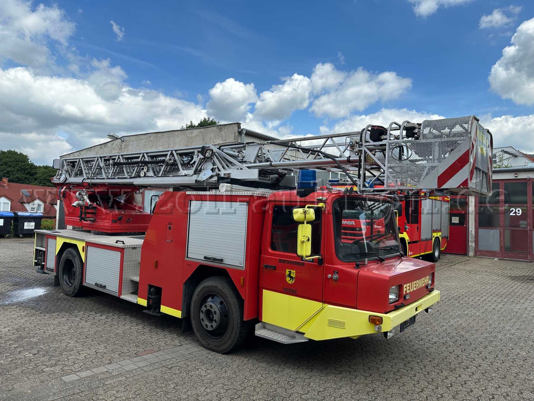 Zoll-Auktion - 1 Iveco Magirus DLK 23-12 CC GL NB (ID 912282)