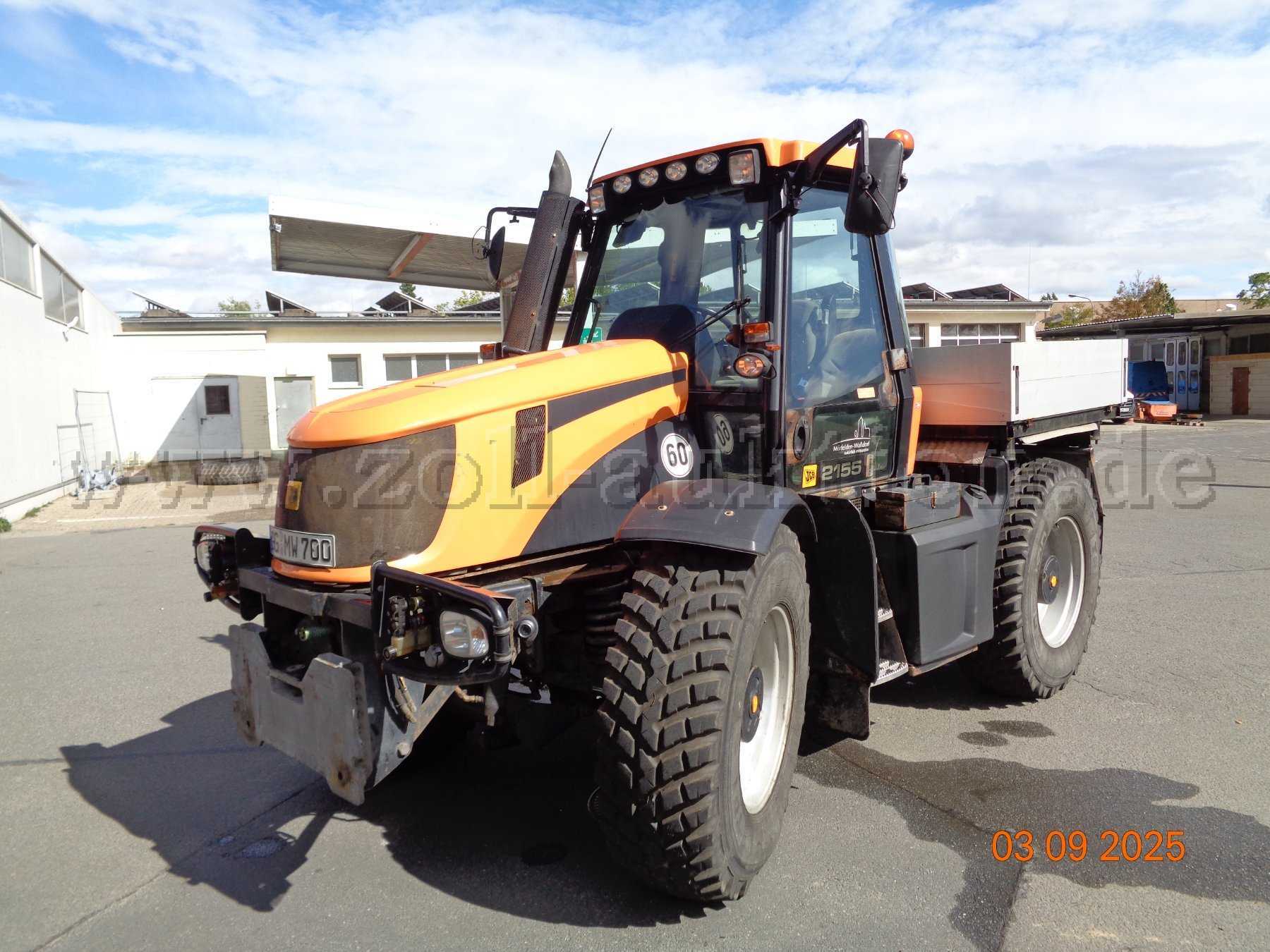 Zoll-Auktion - 1 JCB 2155 Fastrac mit Winterdienst Ausstattung (ID 922265)