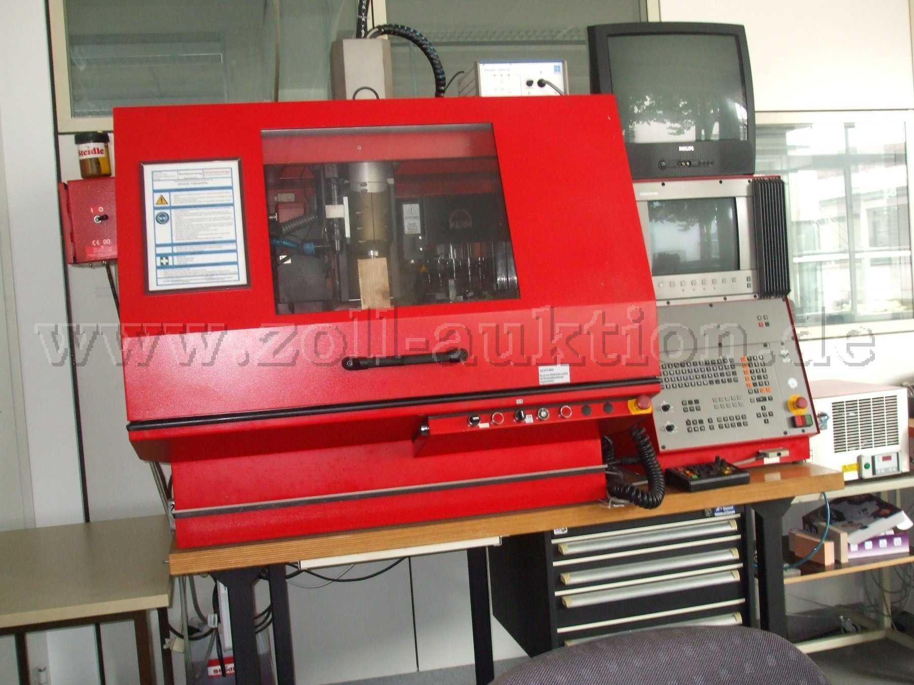 Zoll-Auktion - 1 Kern HSPC 2216 CNC Präzisions- Mikro-, Fräs- und Bohrmaschine (ID 919142)