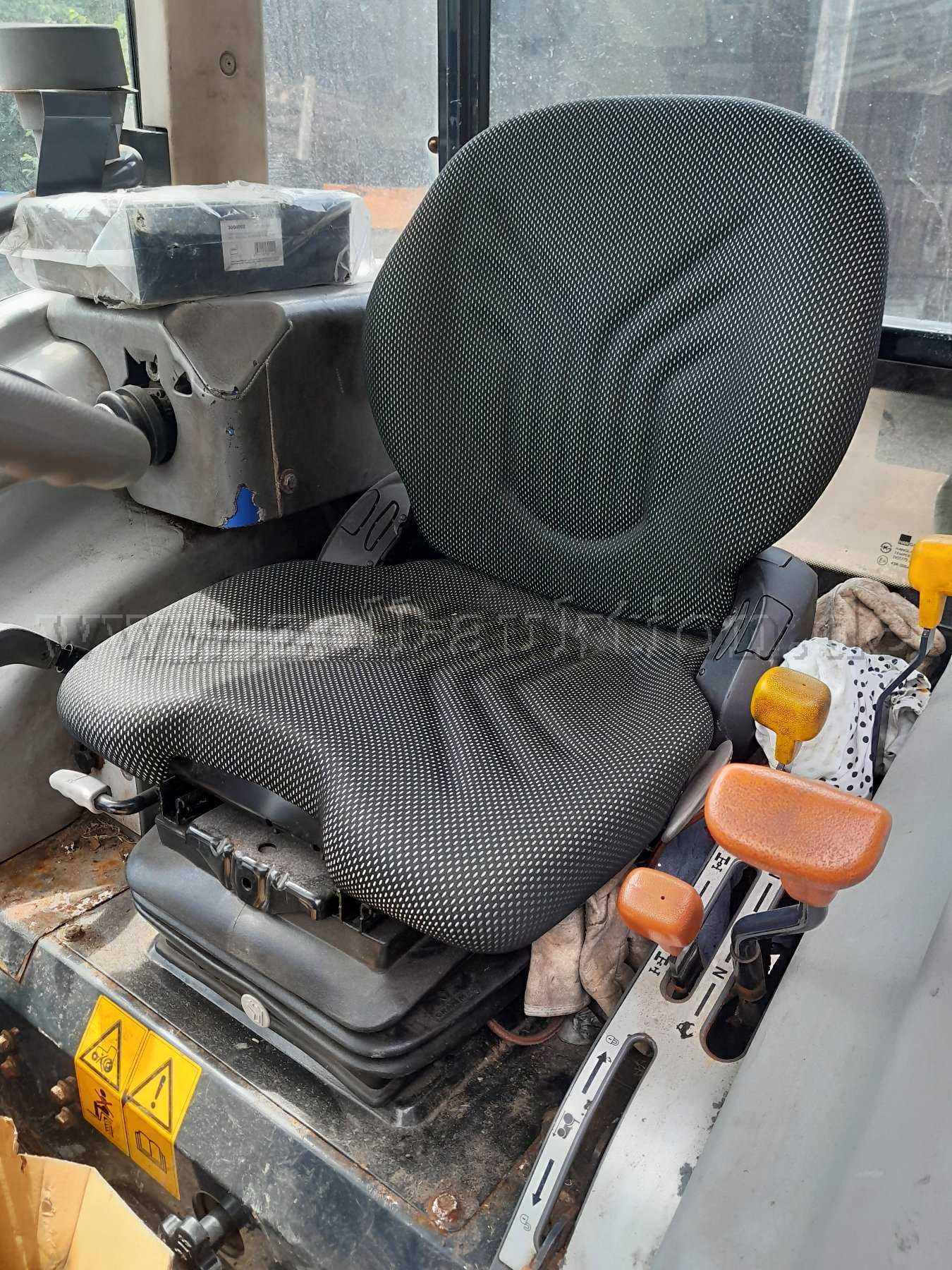 Zoll-Auktion - 1 Kommunalschlepper ISEKI TG5390 - defekt - (ID 926493)