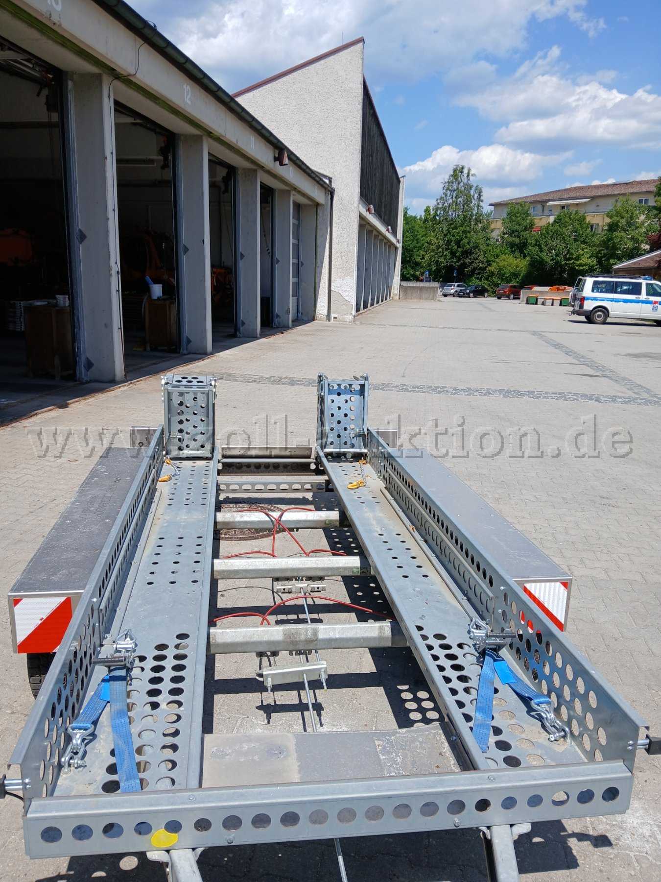 Zoll-Auktion - 1 Leguan 3-Achs Anhänger Te-Ho 3017 Unfallfahrzeug (ID ...