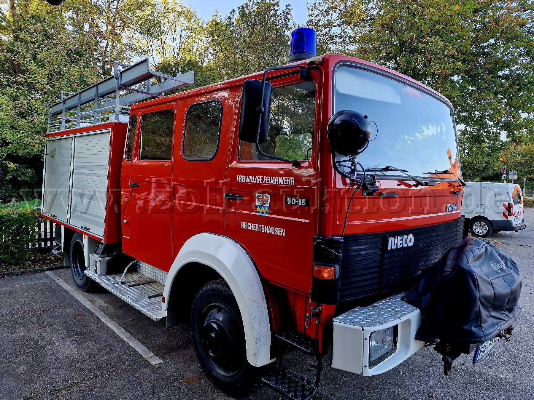 Zoll-Auktion - 1 Löschfahrzeug Iveco-Magirus LF16 TS (ID 923710)