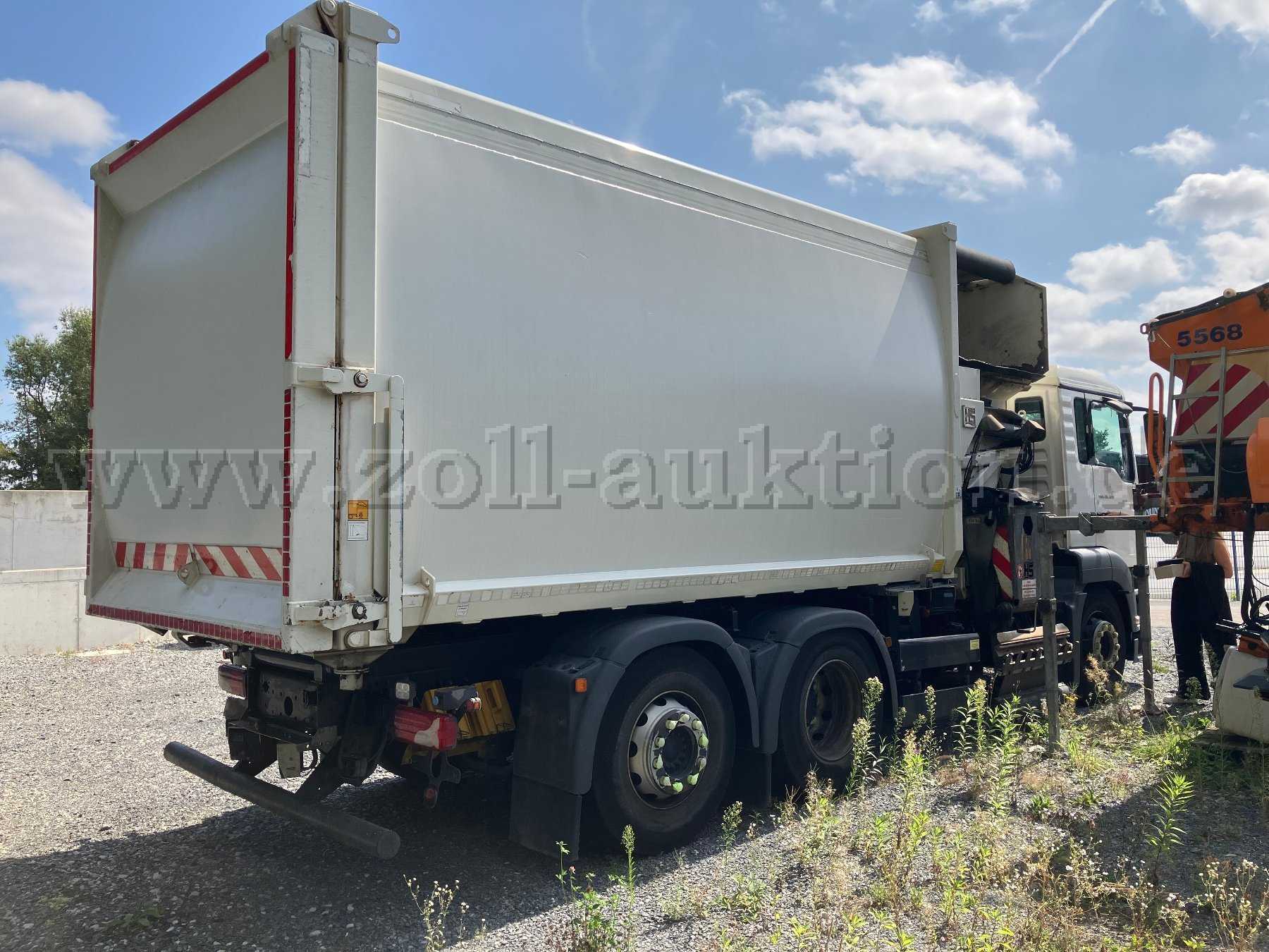 Zoll-Auktion - 1 MAN TGS 26.320 6x2-2 LL ASF Seitenlader (ID 929339)