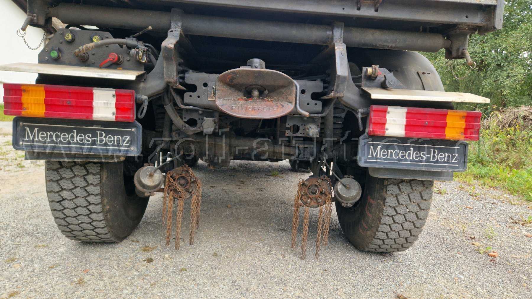 Zoll-Auktion - 1 Mercedes-Benz Unimog U 300 (405/10) (ID 920843)