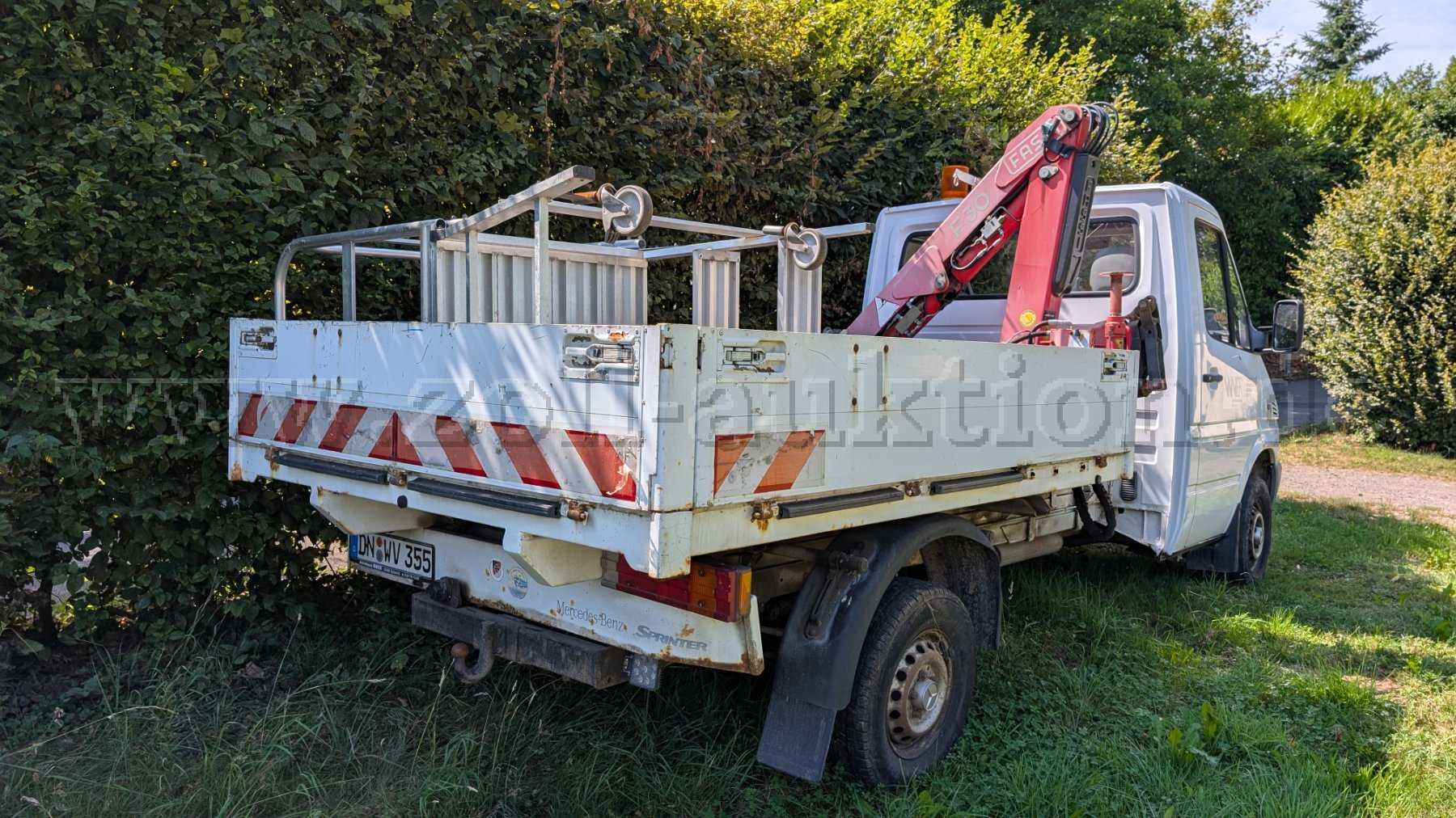 Zoll-Auktion - 1 Mercedes Benz Sprinter Pritsche 903.6 / 4 X 4 mit ...