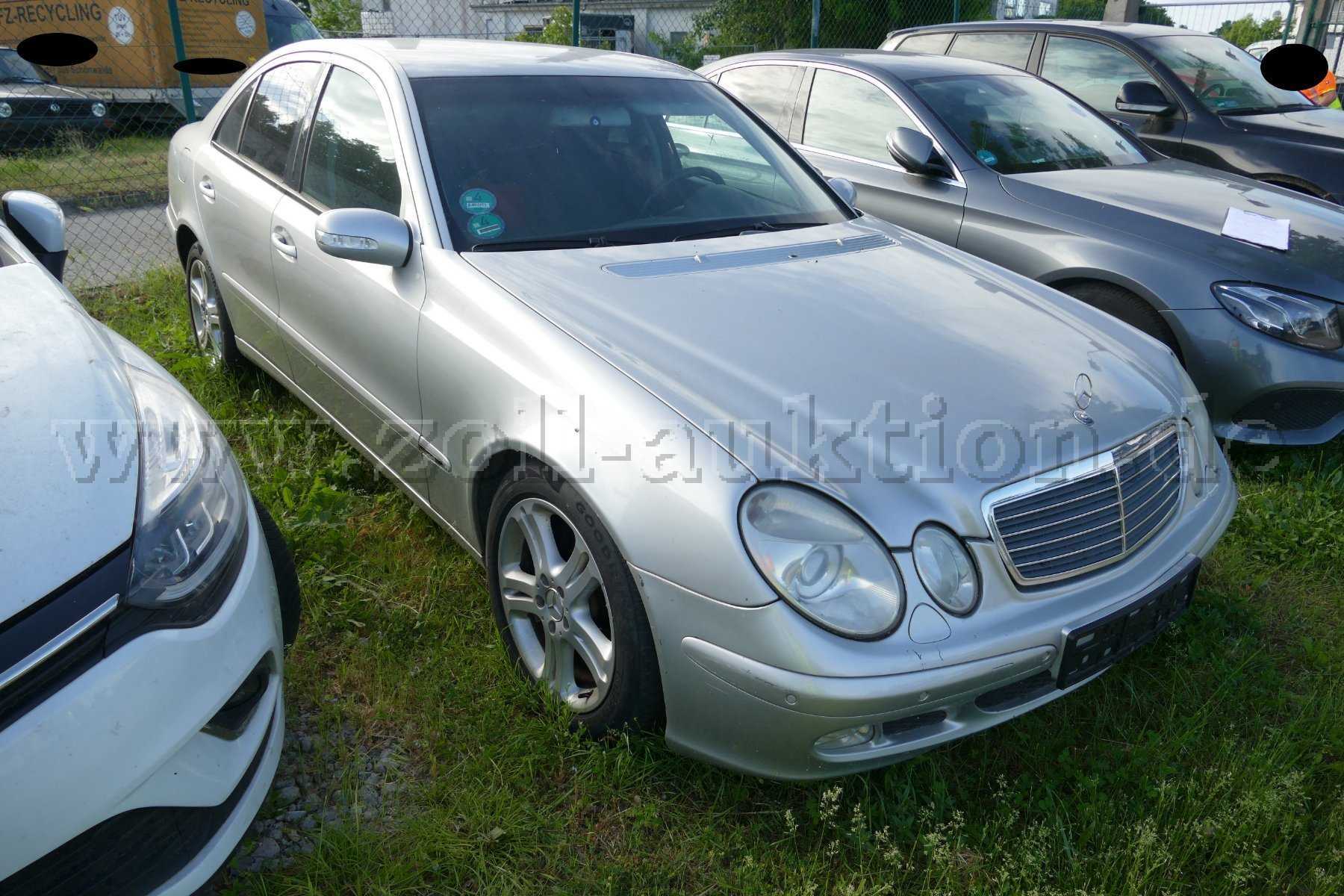 Zoll-Auktion - 1 Mercedes E 320 CDI Classic (ID 965746)
