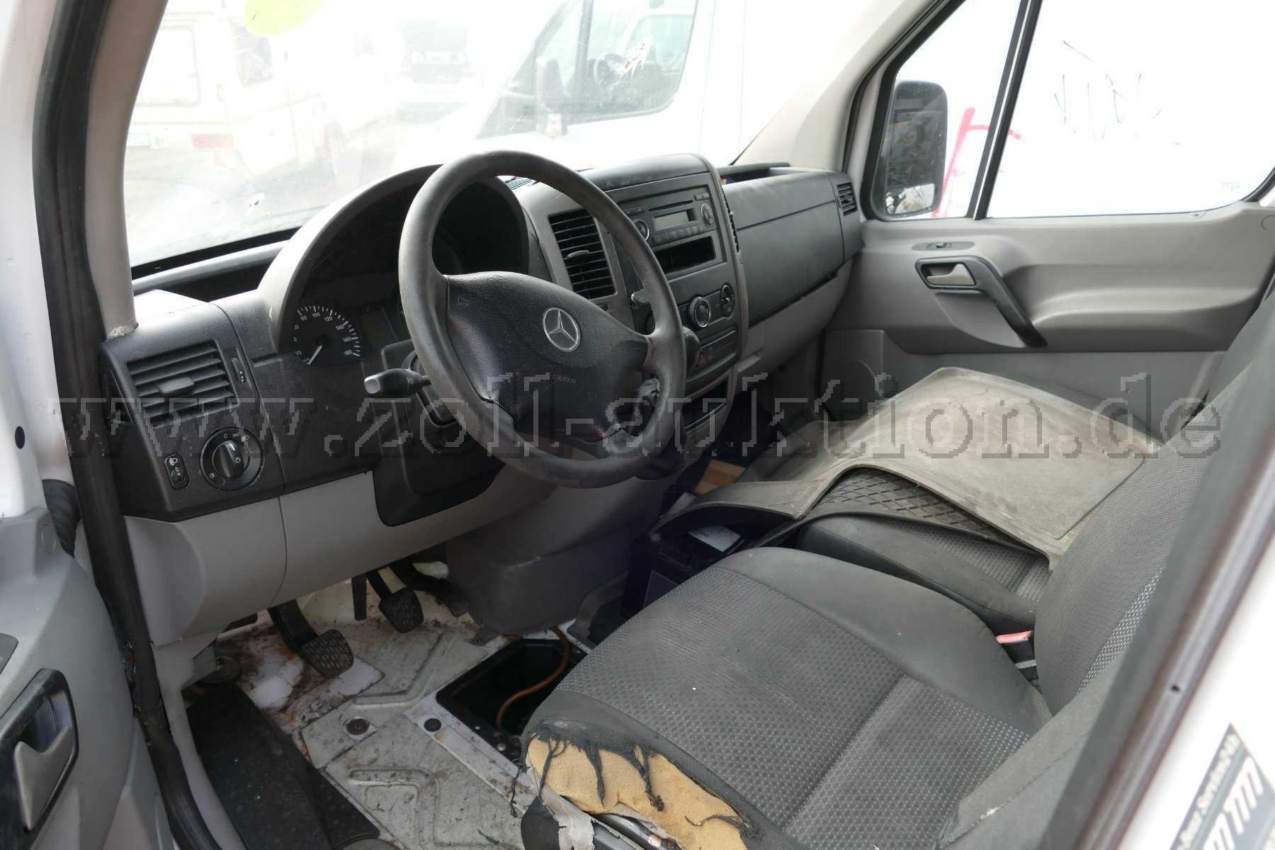 Zoll-Auktion - 1 Mercedes Sprinter CDI Kasten / Unfall ...