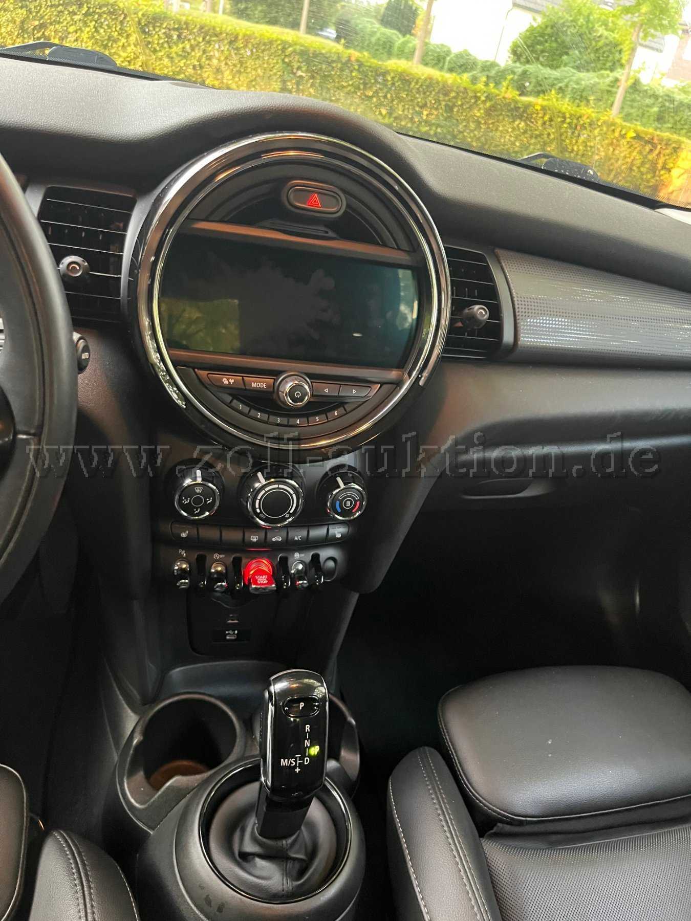 Zoll-Auktion - 1 Mini Cooper Aut. 135 Ps (ID 921795)