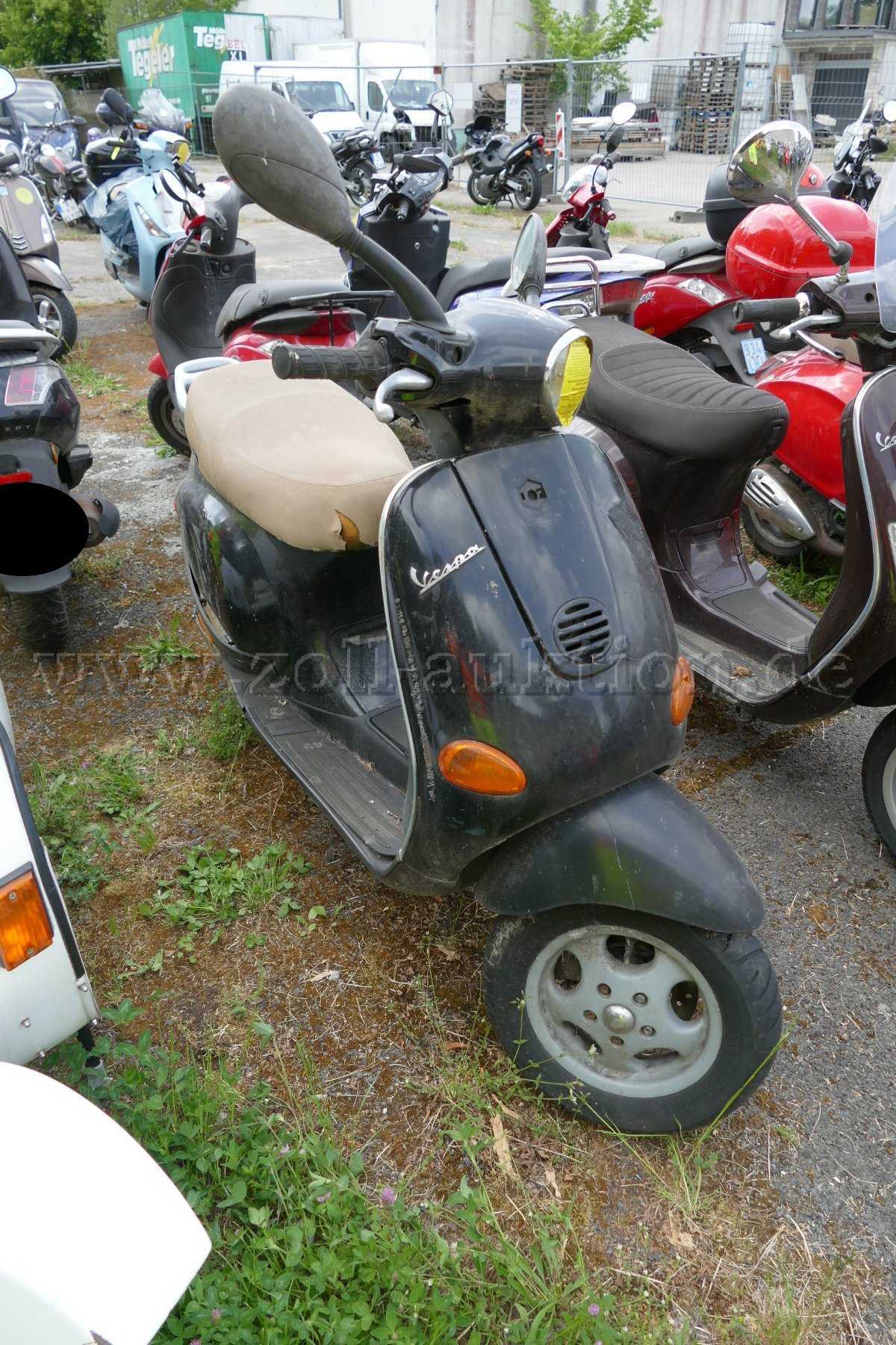 Zoll-Auktion - 1 Moped Piaggio Vespa ET2 / Bastlerfahrzeug (ID 965368)