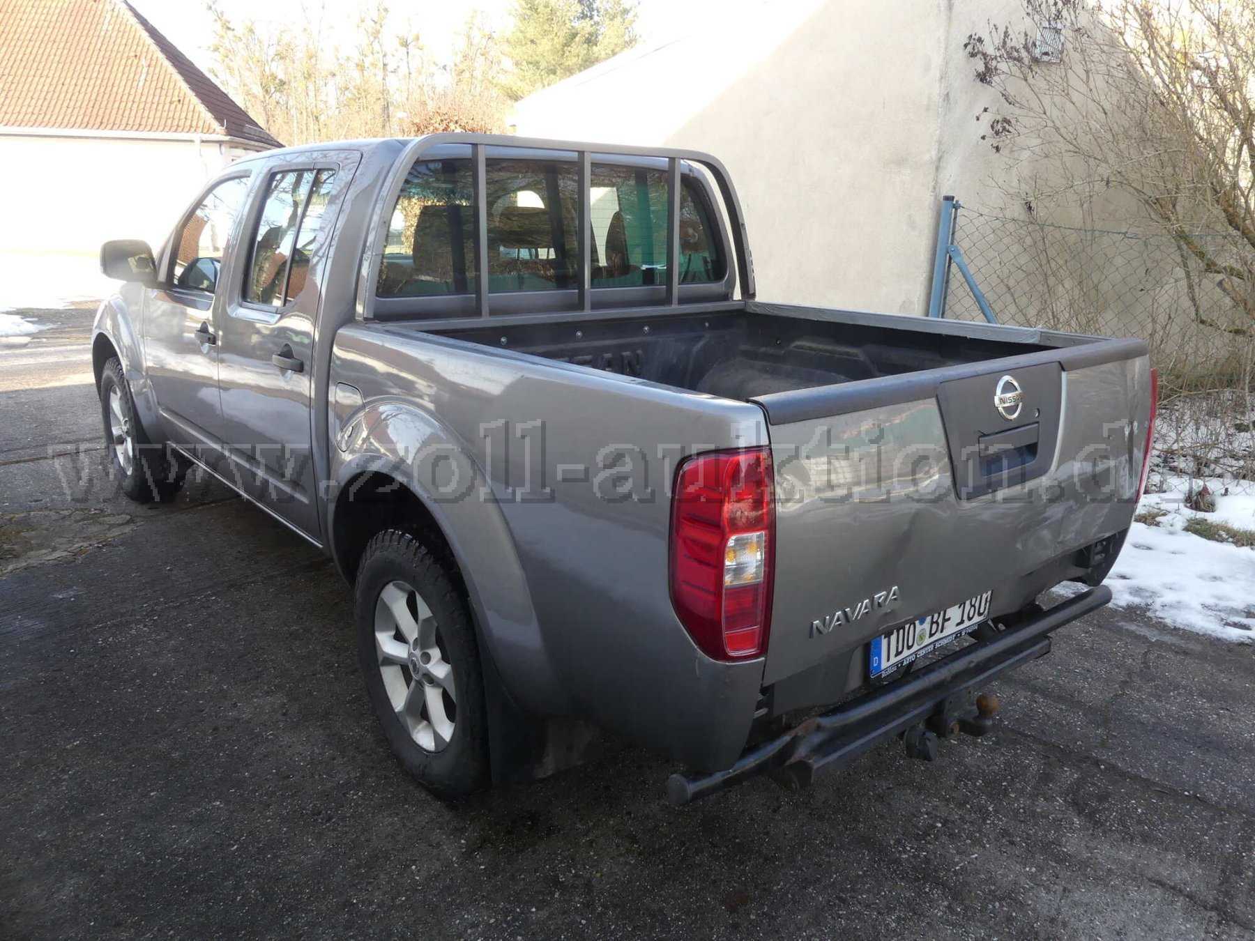 Zoll-Auktion - 1 Nissan Navara 2.5 dCi DPF Double Cab XE 4x4 *AHK ...