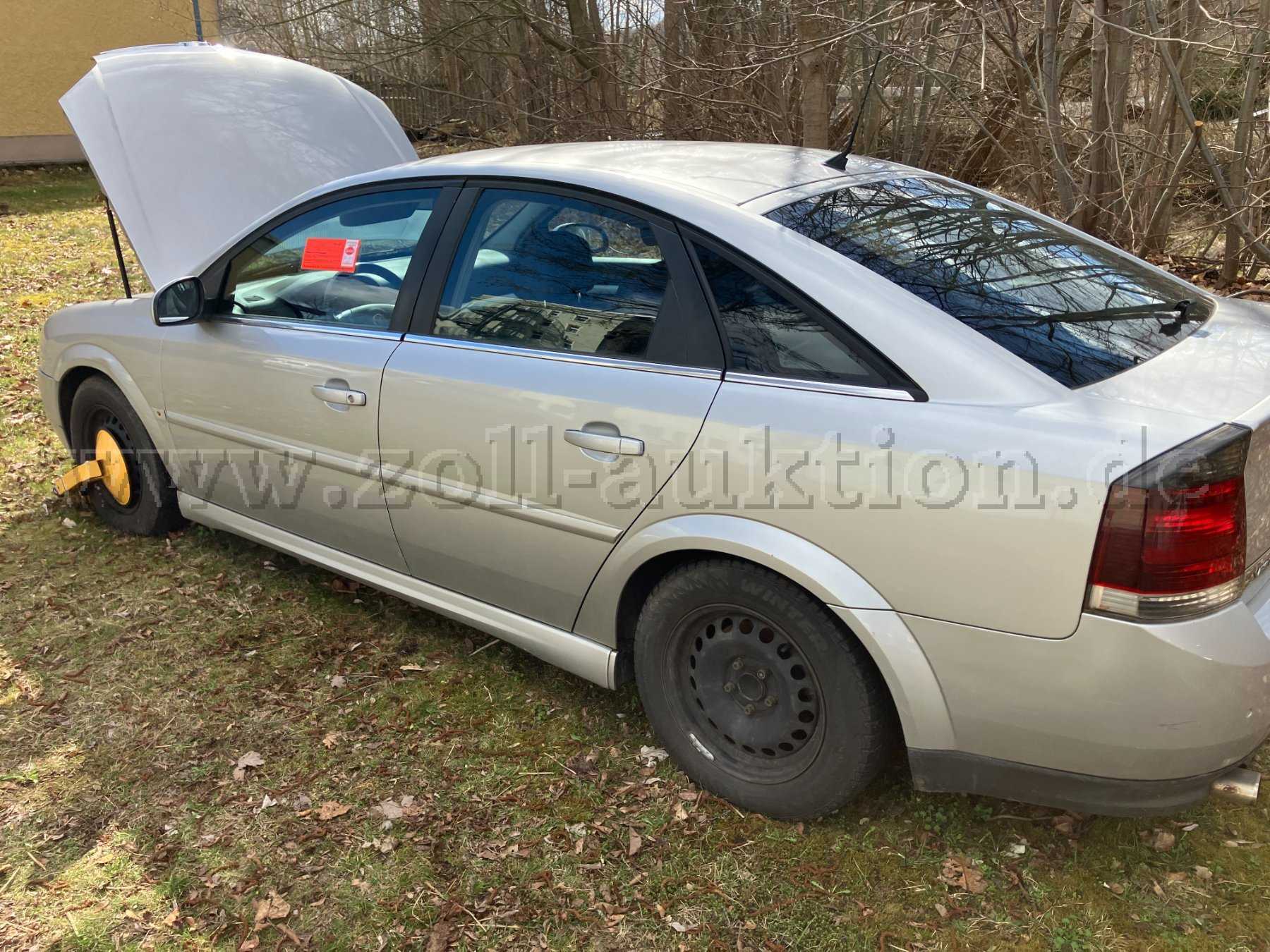 Zoll-Auktion - 1 OPEL Vectra-C-CC, GTS (ID 965376)
