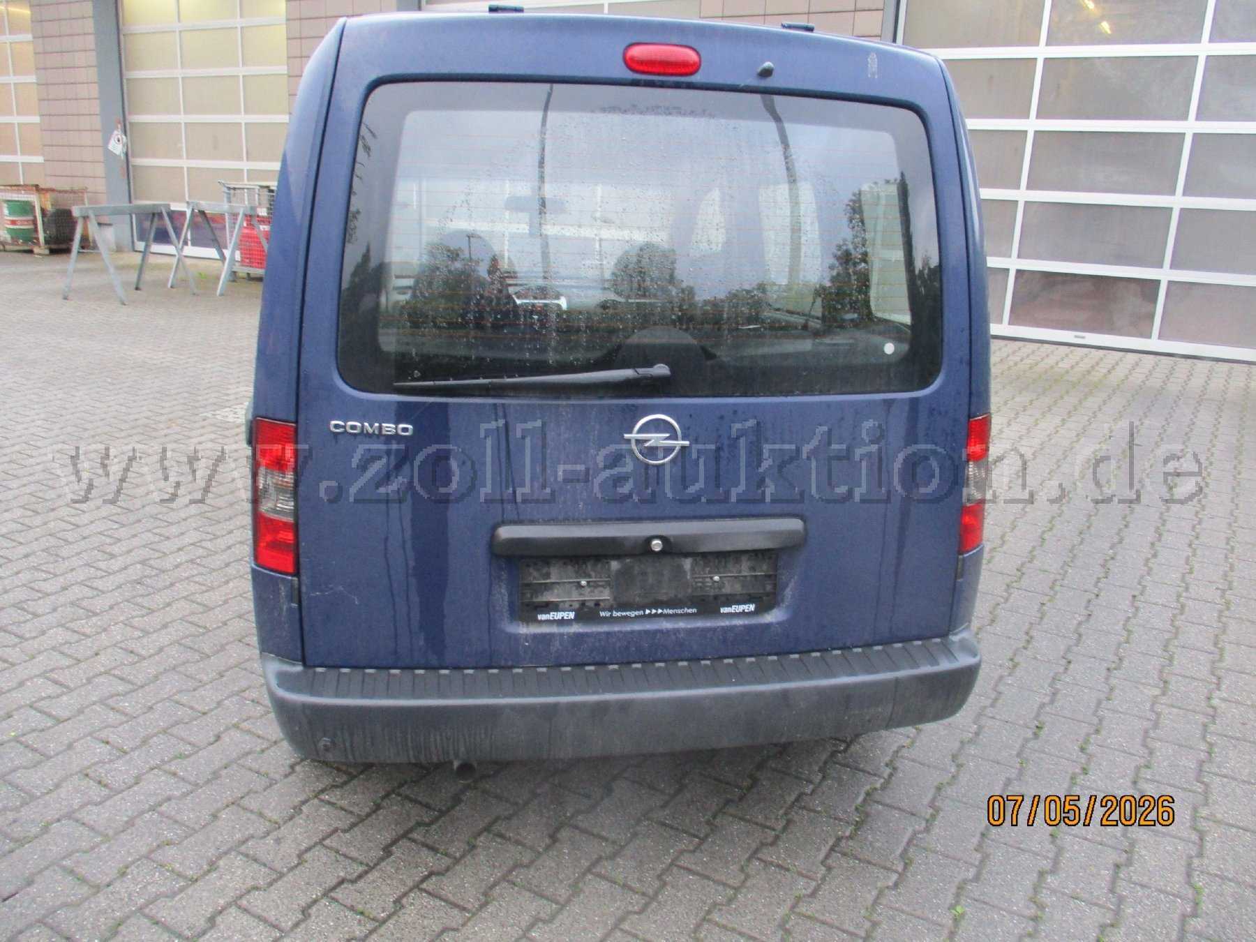 Zoll-Auktion - 1 Opel Combo C 1.4i, 66 kw (ID 960455)