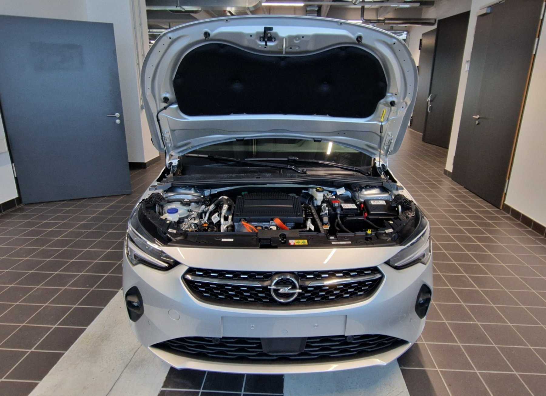 Zoll-Auktion - 1 Opel Corsa Elektro (ID 925950)