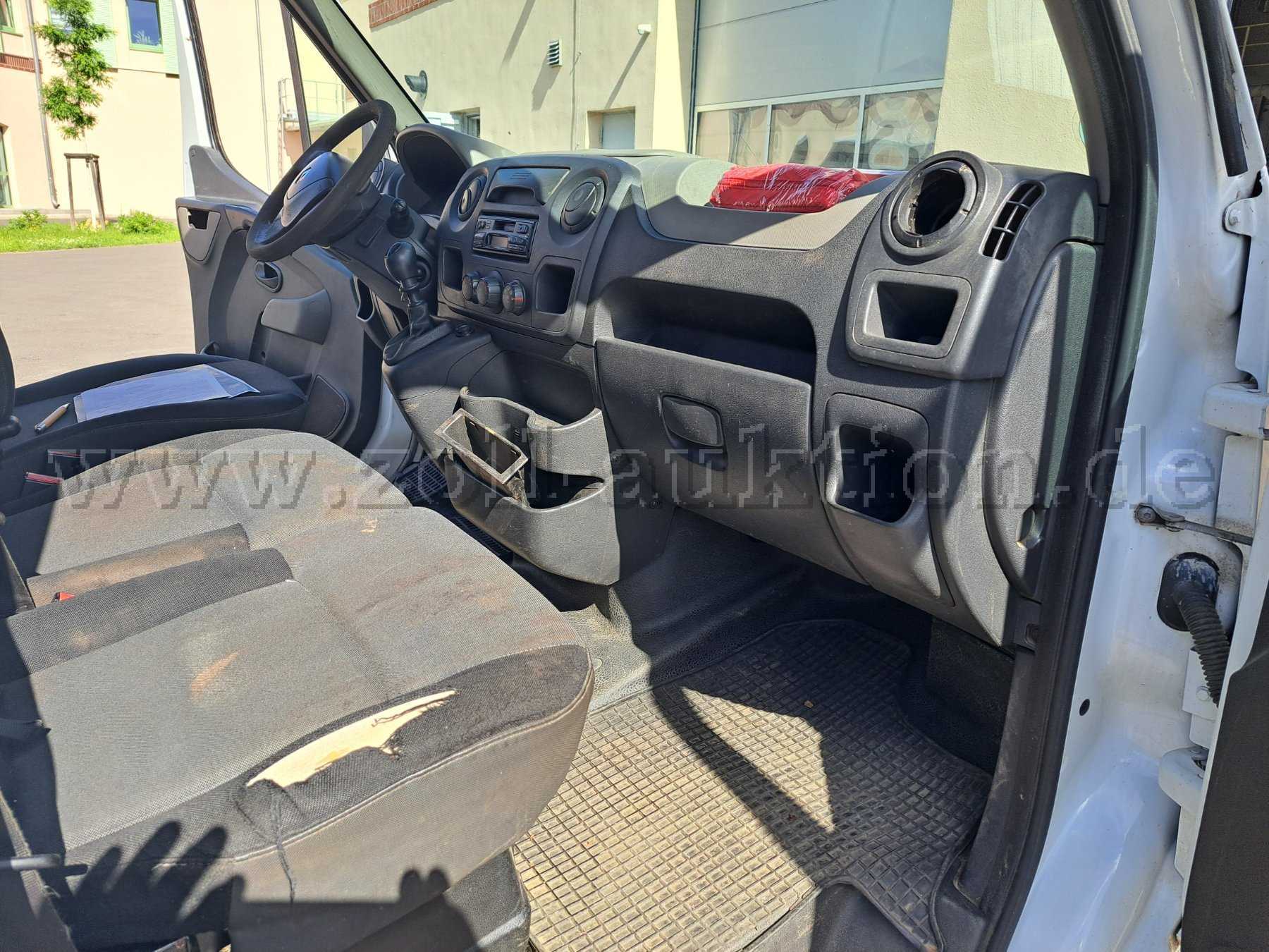 Zoll-Auktion - 1 Renault Master Kipper 3,5t (ID 963789)