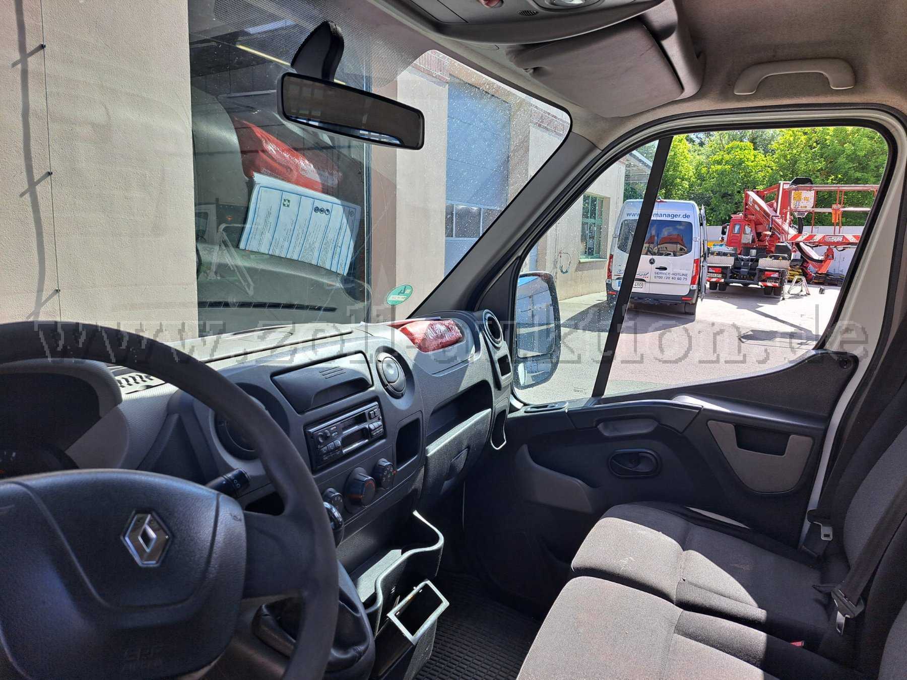 Zoll-Auktion - 1 Renault Master Kipper 3,5t (ID 963789)