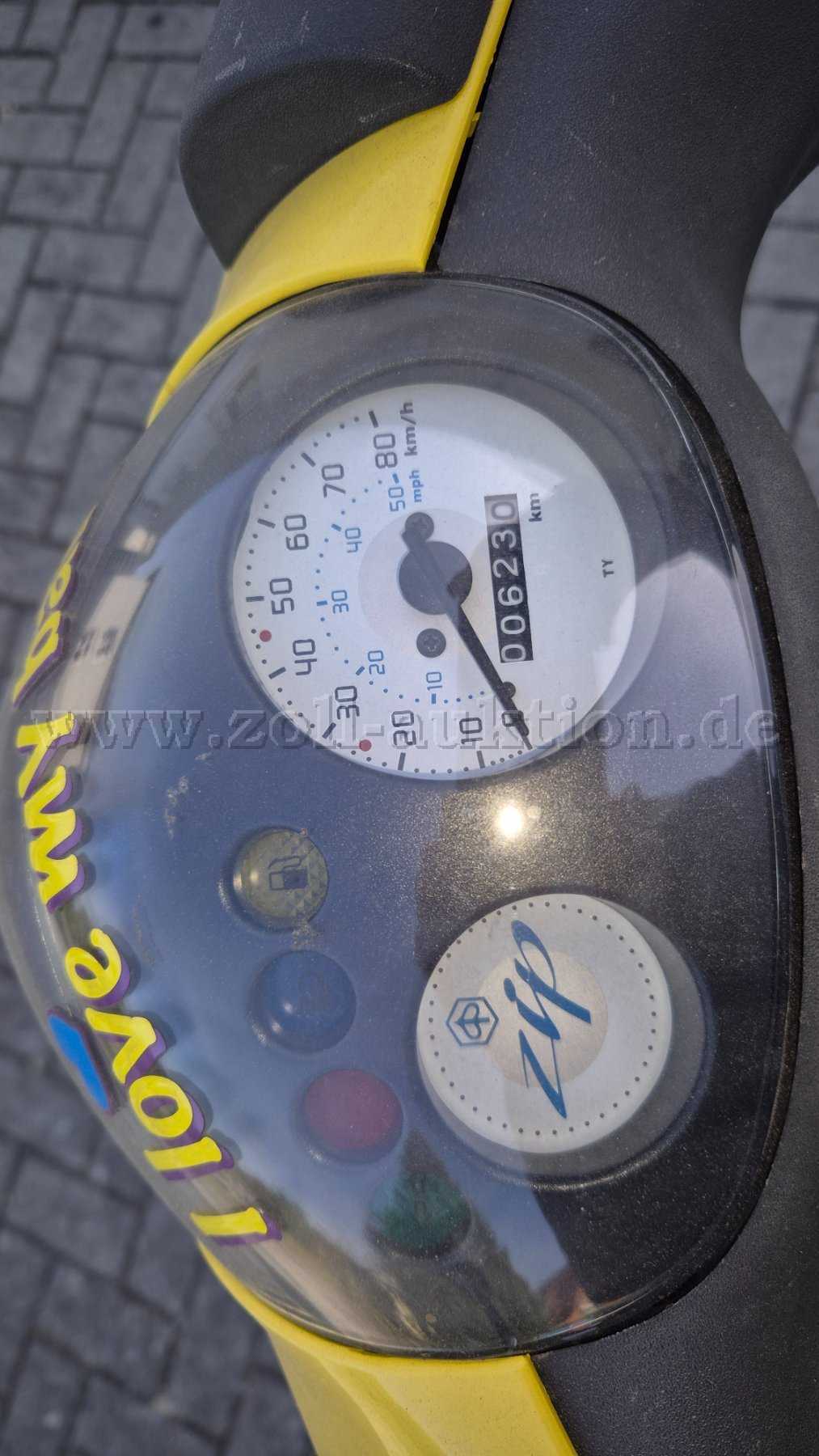 Zoll-Auktion - 1 Roller Piaggio Zip 50 (ID 963883)