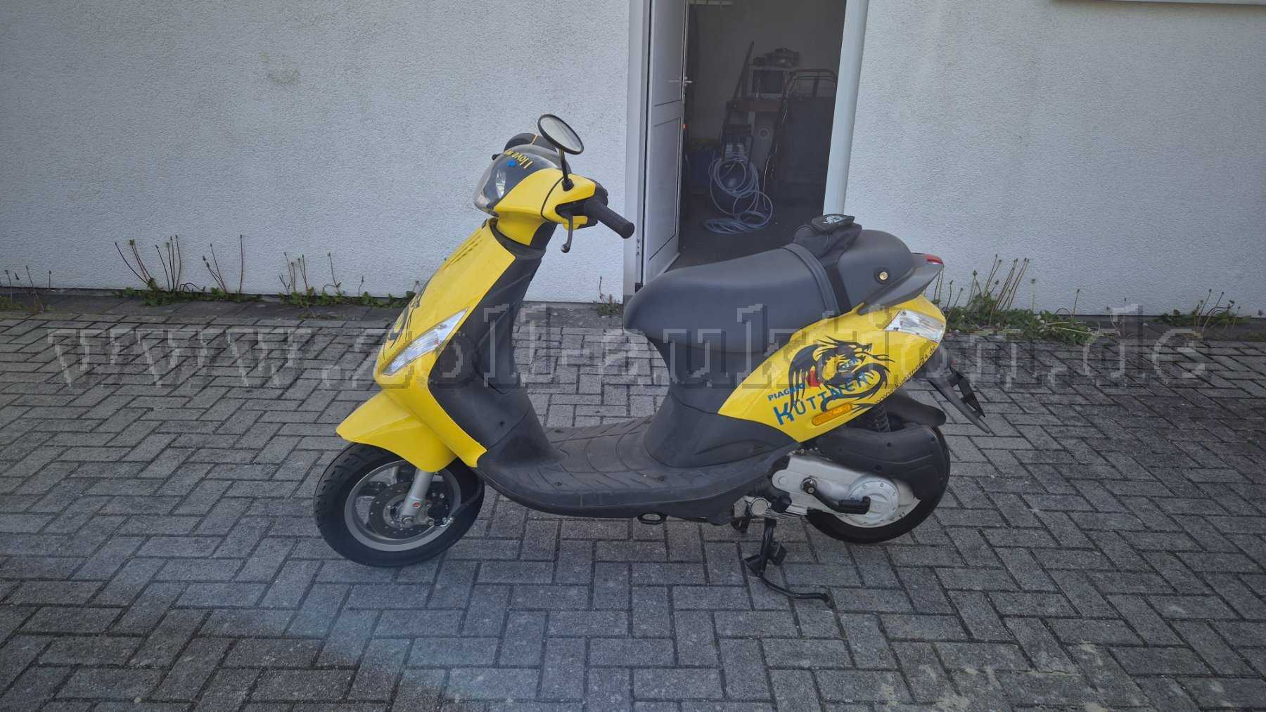Zoll-Auktion - 1 Roller Piaggio Zip 50 (ID 963883)