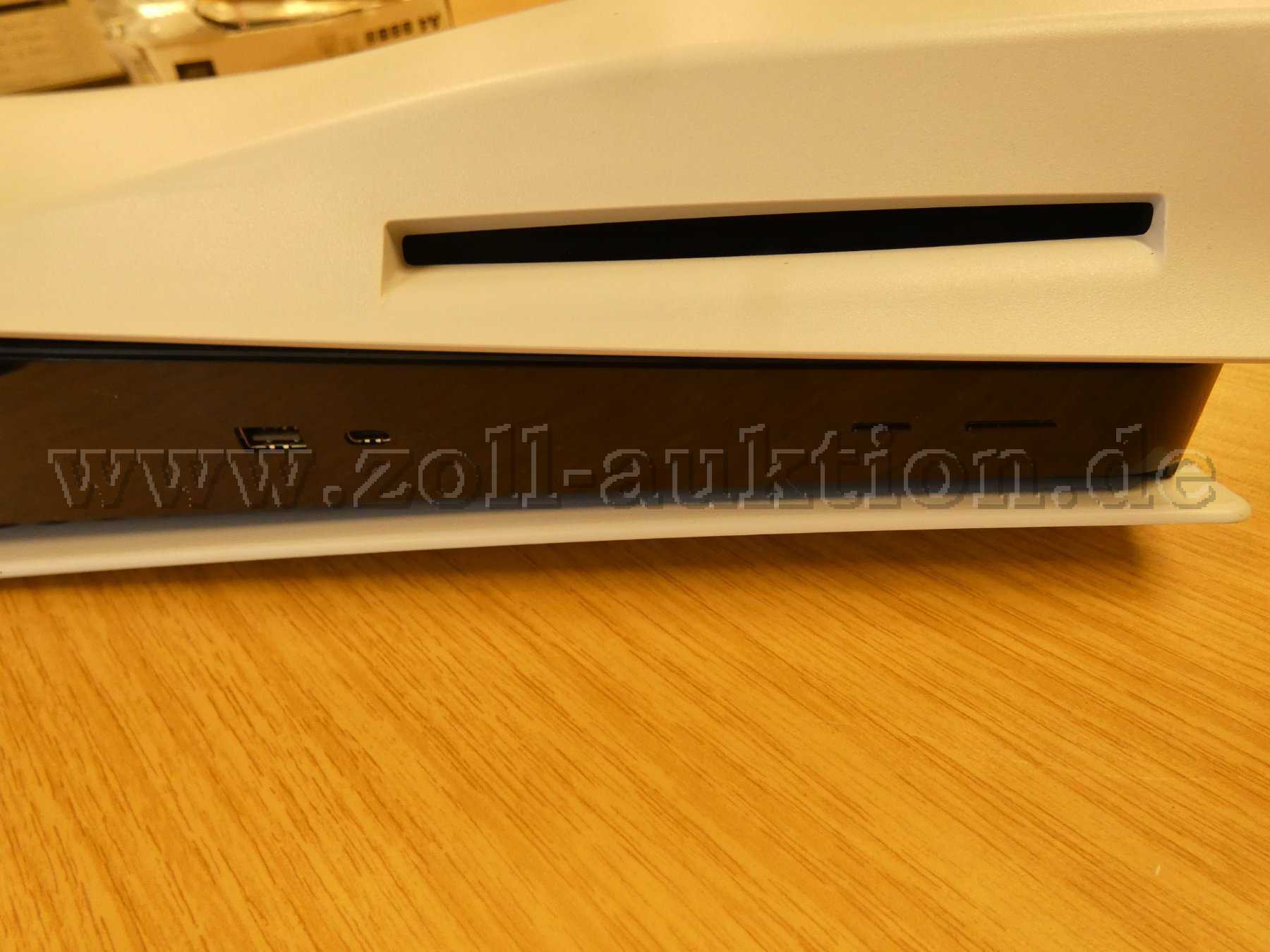 Zoll-Auktion - 1 Sony Playstation 5 Konsole, 825 GB, Model CFI-1216A, mit Laufwerk (ID 931075)