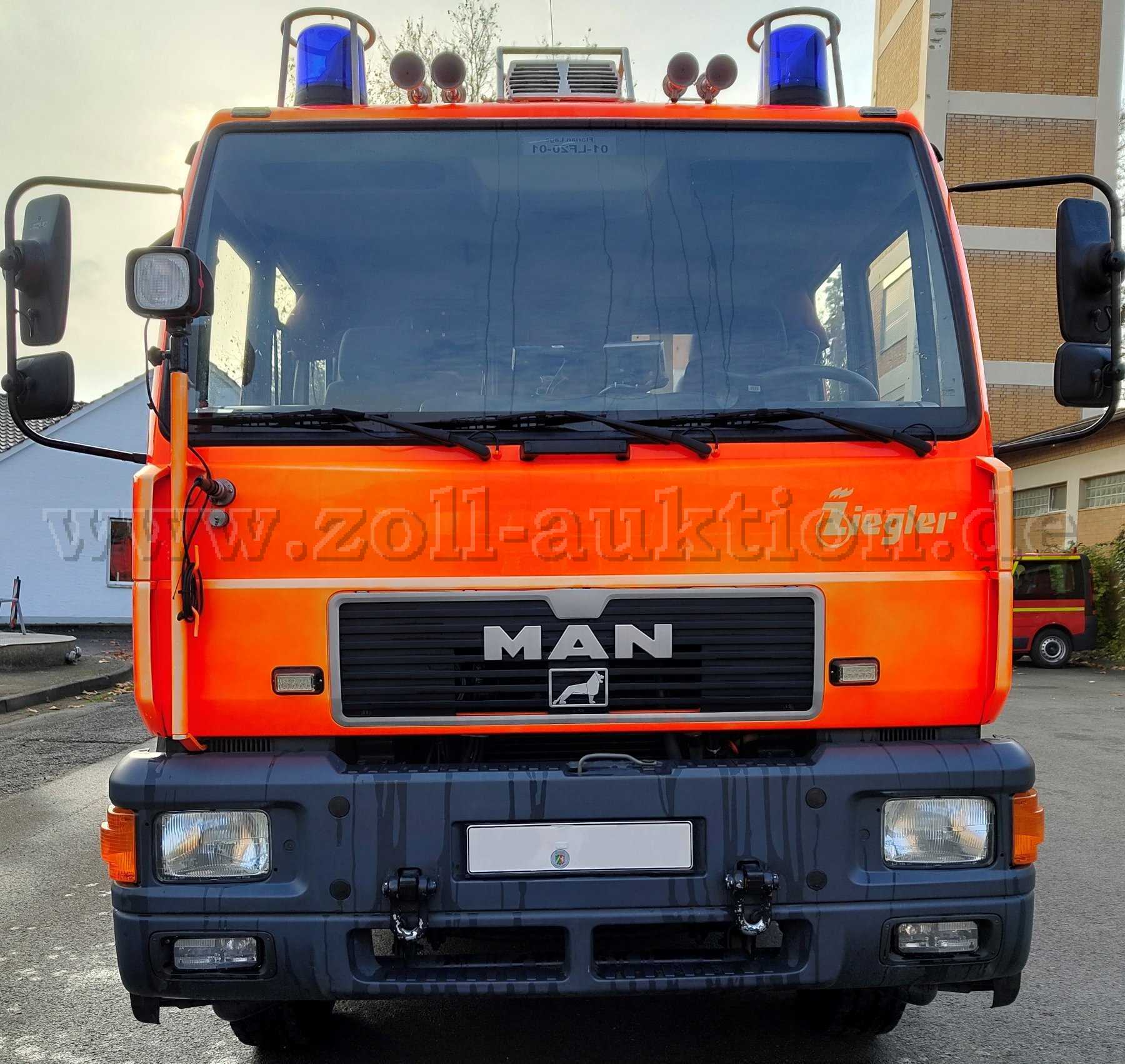 Zoll-Auktion - 1 Tanklöschfahrzeug (TLF16/25), MAN, Aufbau Ziegler ...