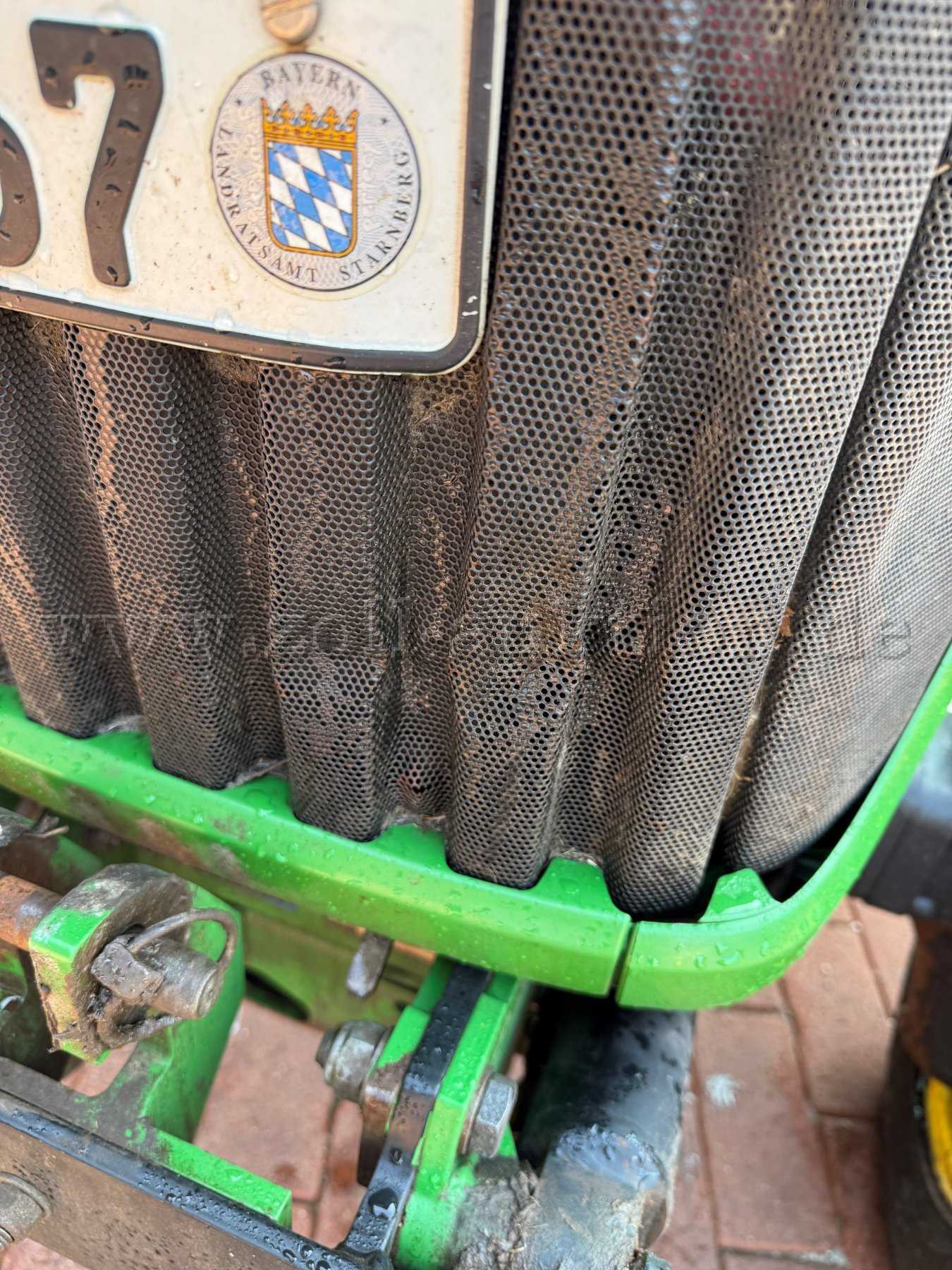 Zoll-Auktion - 1 Traktor John Deere 3720 (ID 923297)