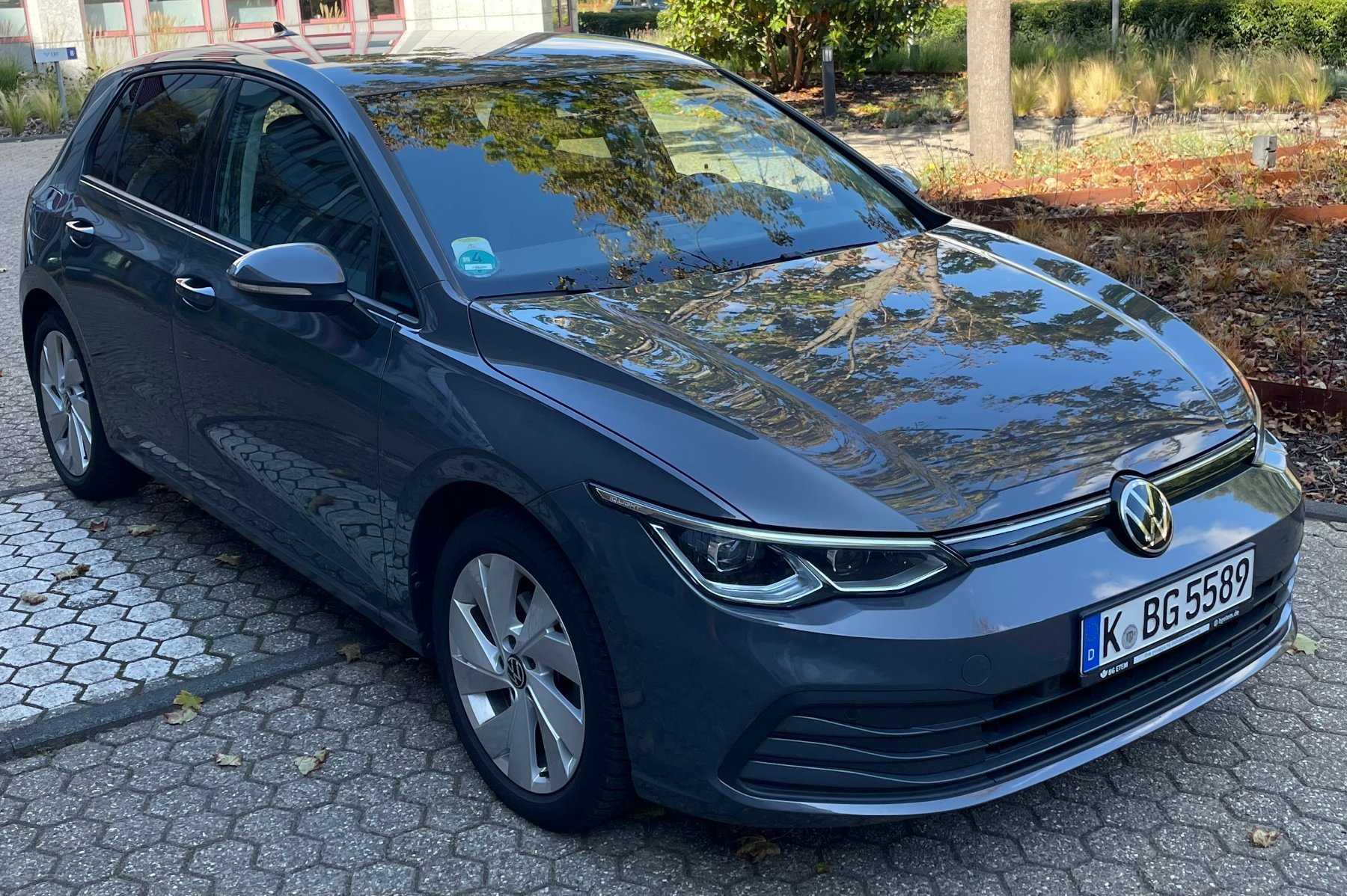 Zoll-Auktion - 1 VW Golf 1.5 eTSI Life DSG (ID 924226)