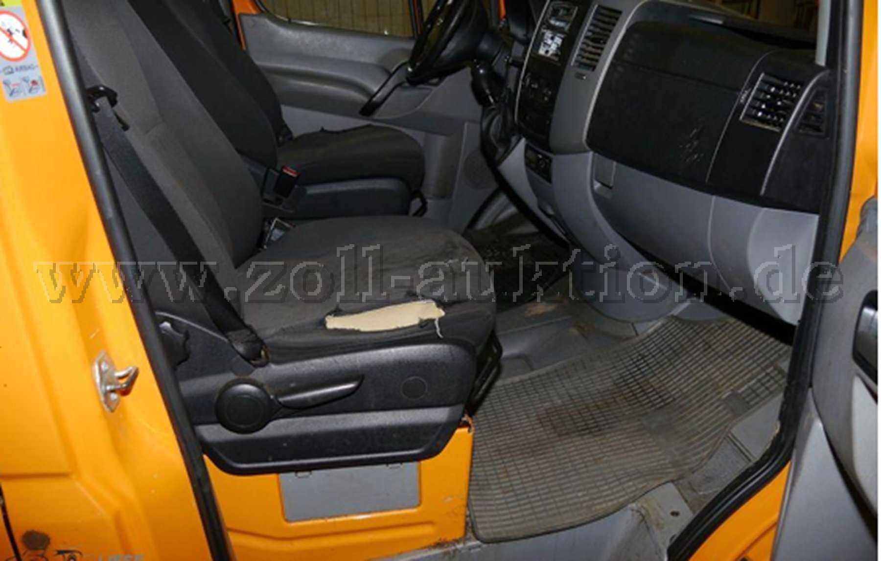 Zoll-Auktion - 1 Volkswagen Doka Transporter 5 t Kipper (ID 952322)