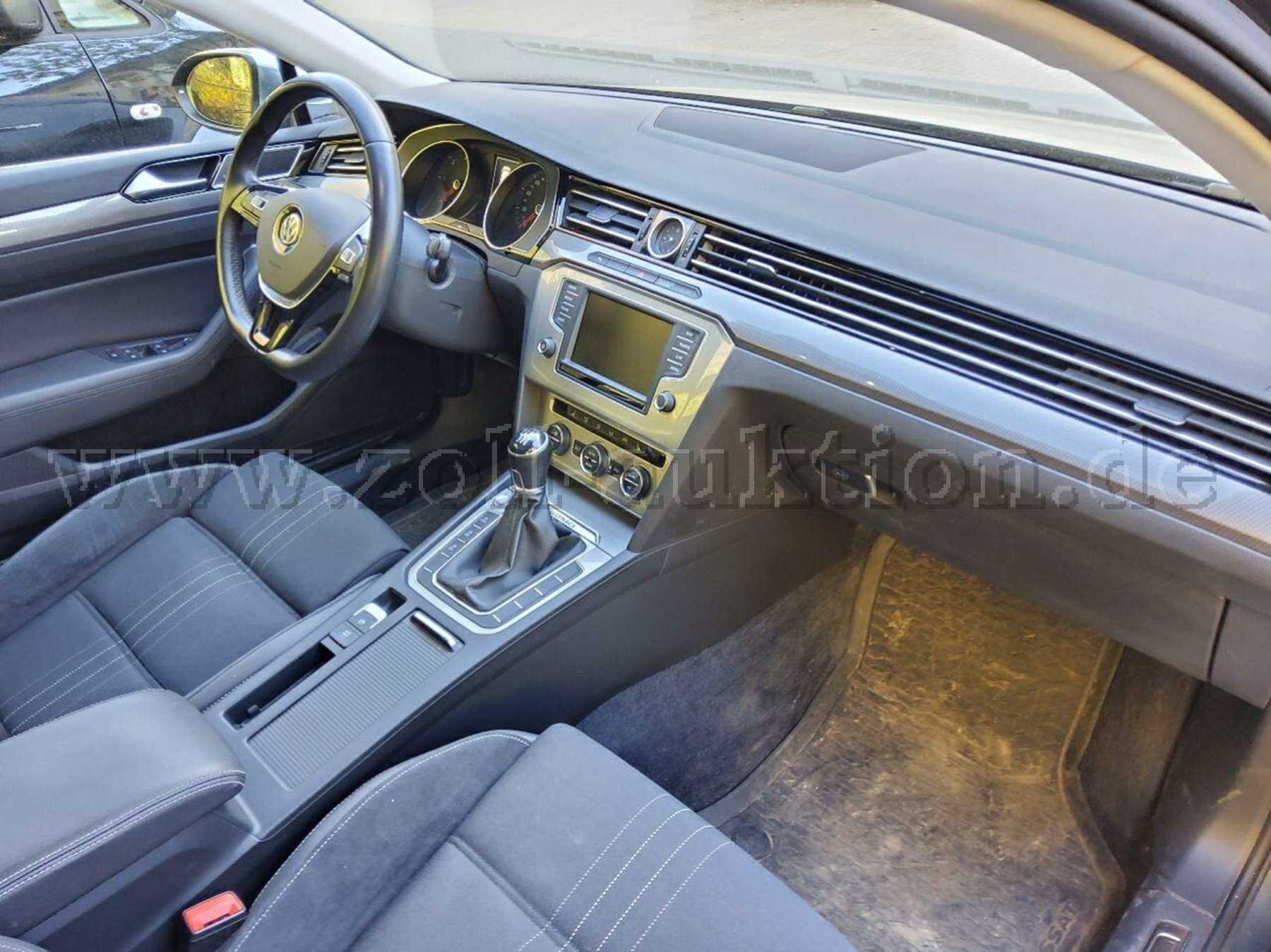 Zoll-Auktion - 1 Volkswagen Passat Alltrack 2.0 TDI SCR 4Mot. (ID 963719)