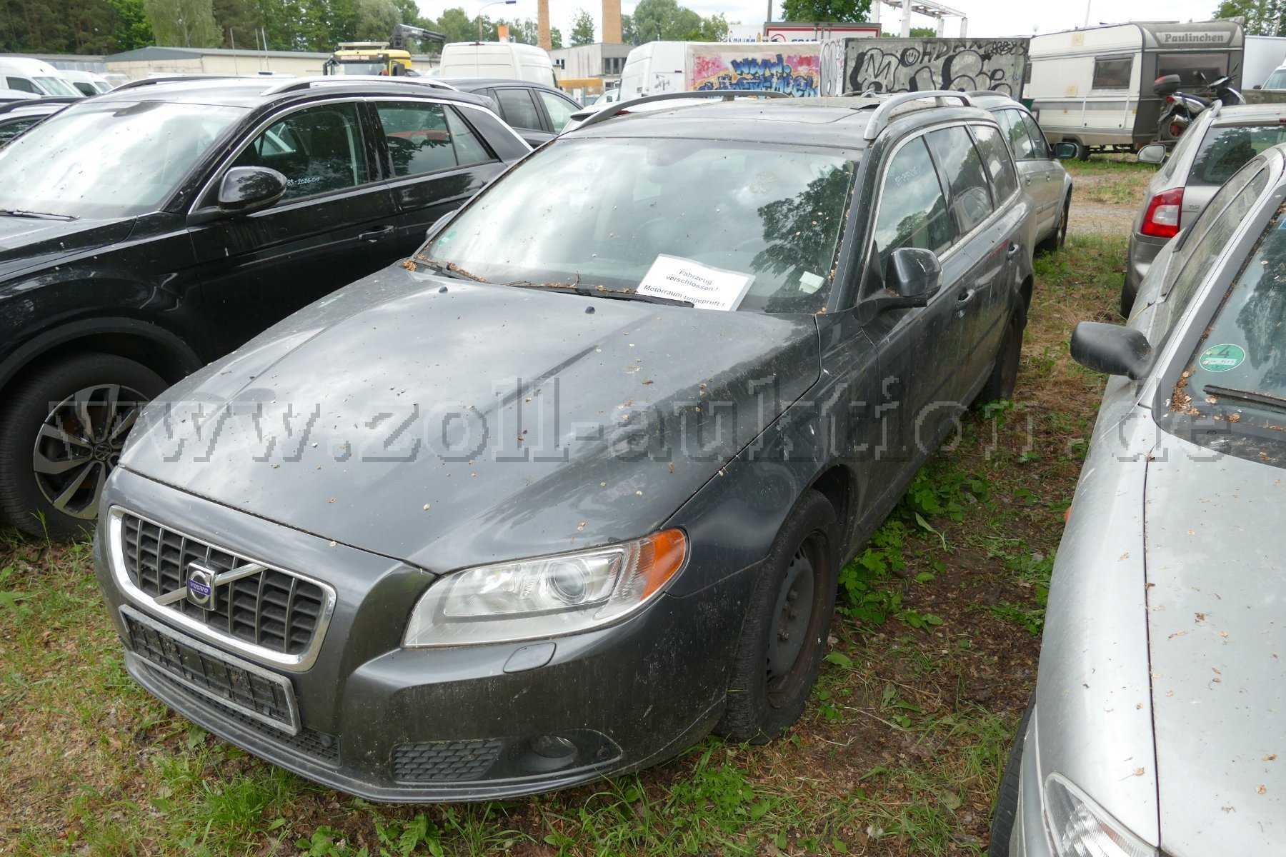 Zoll-Auktion - 1 Volvo V 70 Kombi (ID 965798)