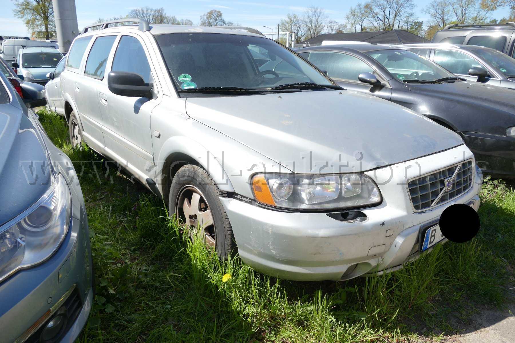 Zoll-Auktion - 1 Volvo XC 70 AWD Cross Country Kombi (ID 963525)
