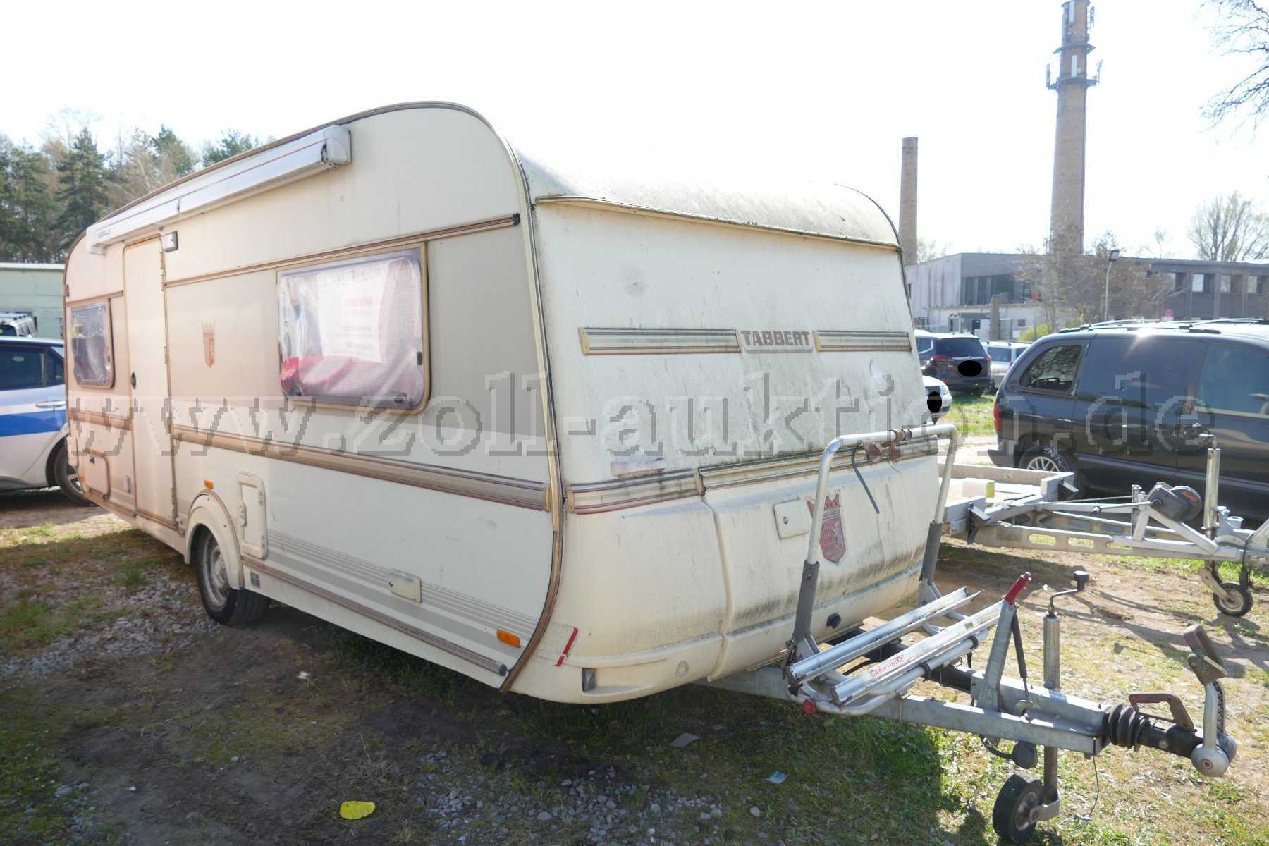 Zoll-Auktion - 1 Wohnwagen Tabbert Wohnwagen Comtesse 560 / Unfall ...