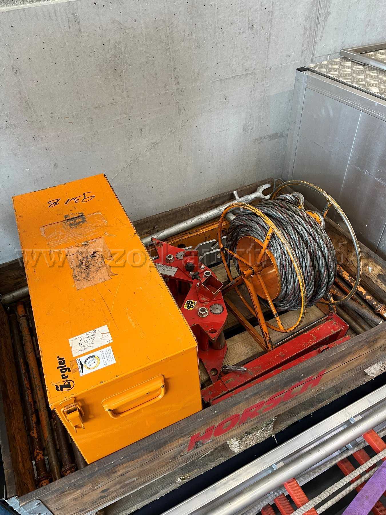 Zoll-Auktion - 1 Ziegler Mehrzweckzug MZ32 (ID 962459)