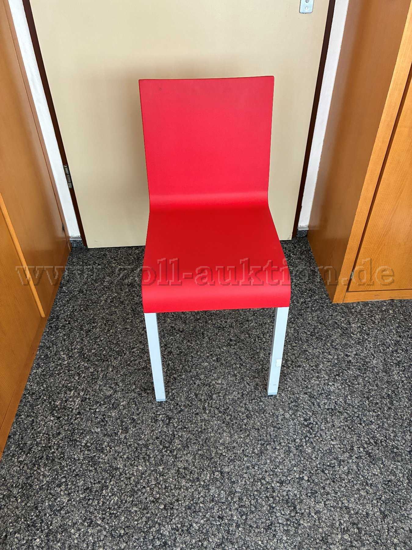Zoll-Auktion - 24 Kunststoffstühle (König und Neurath / Vitra) (ID 965850)