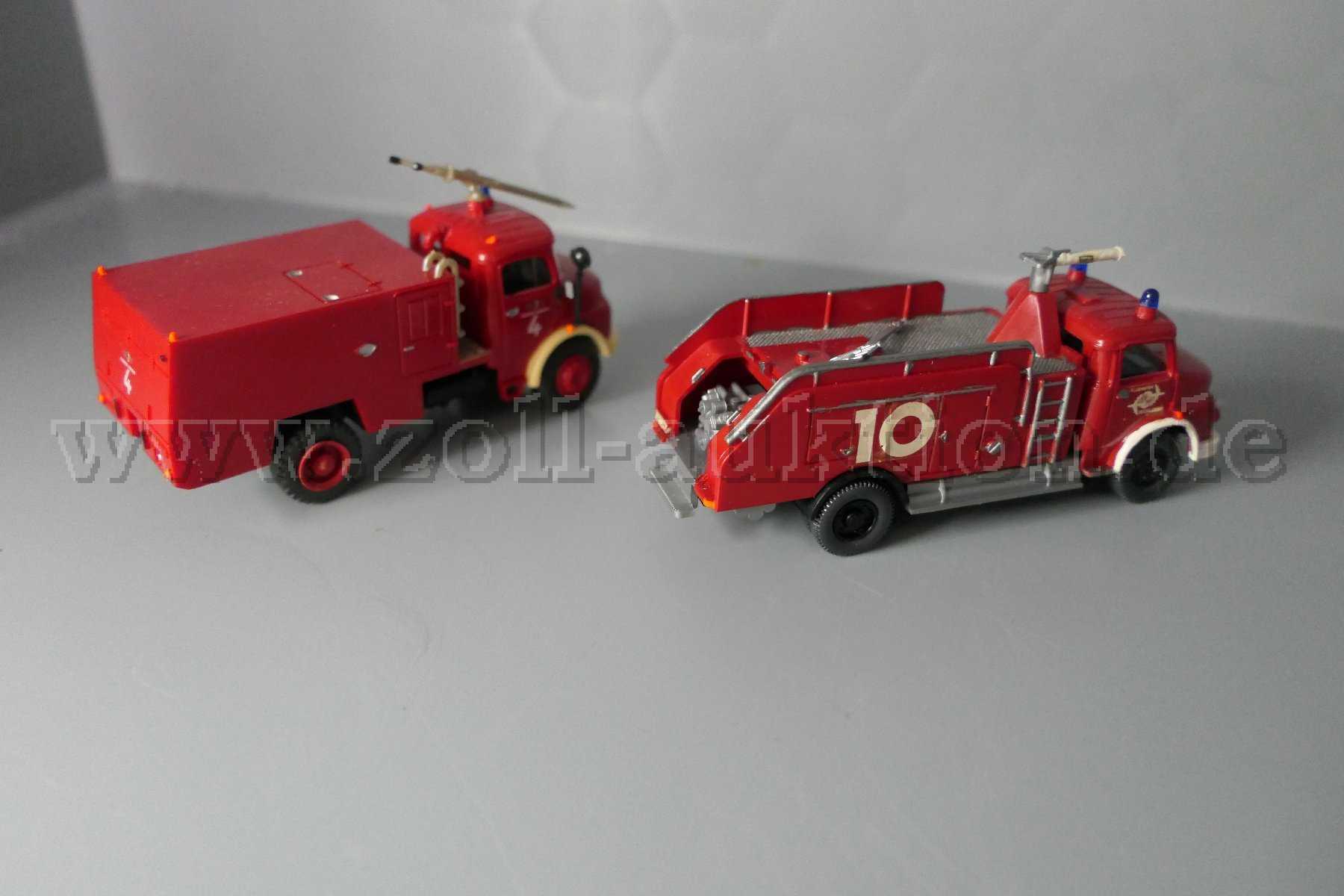 Zoll-Auktion - 2 Modellfahrzeuge, Wiking Mercedes Benz FHFW und ...