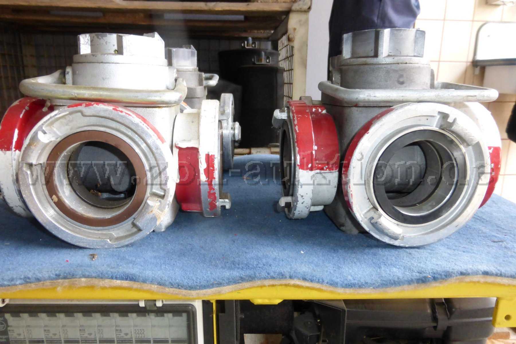 Zoll-Auktion - 4 Druckbegrenzungsventile von AWG, Renus u. Hoenig ...