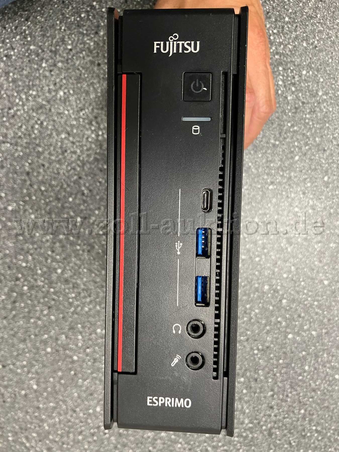 Zoll-Auktion - 50 Fujitsu Esprimo Q957 Mini-PC / Computer / PC | 8GB RAM | ohne HDD (ID 922848)